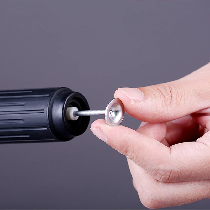 Round 27mm Mini Ceiling Clip Installation for Noise Reduction