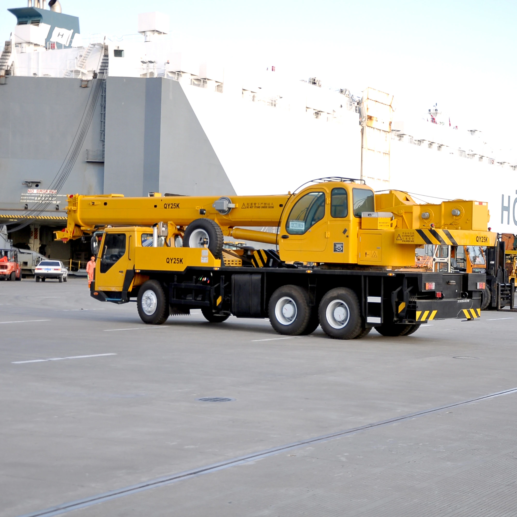 High Quality 25ton Truck Crane Qy25kd Qy25k In Stock Popular Sale - Buy Truck Crane,Heavy ...