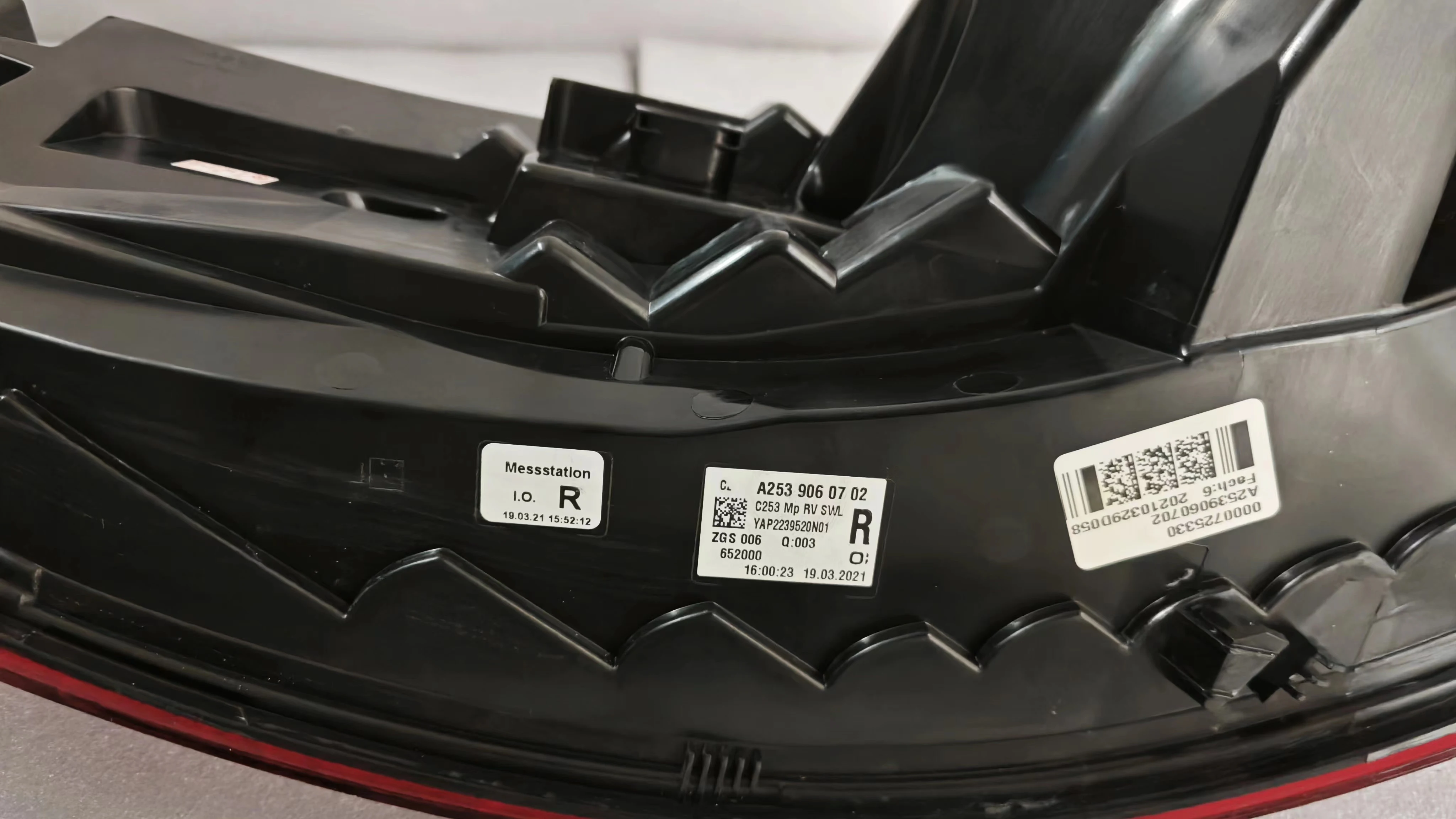 Hot Selling High Quality Automotive Led Taillights For Mercedes-benz ...