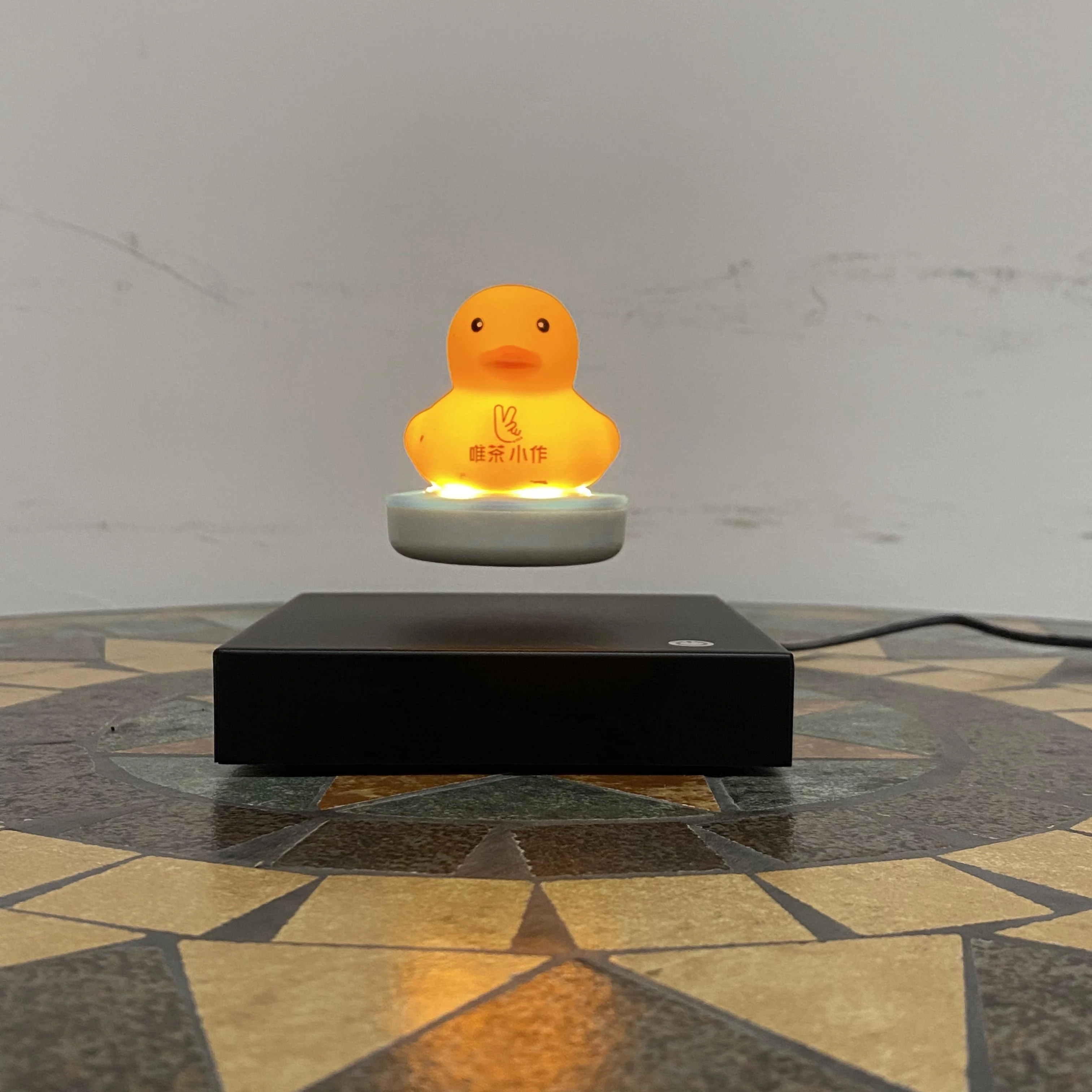 Hcnt Rotating Levitation Display Magnetic Display Racks For Small ...