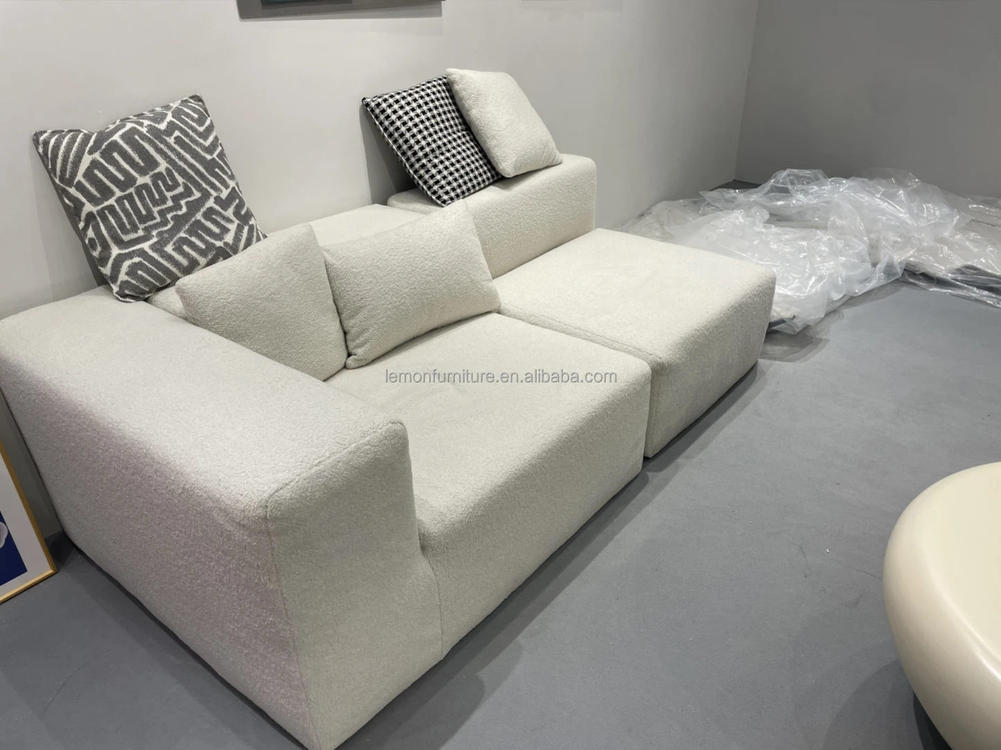 Compressible Sofa Set by LEMON FURNITURE - Modern & White