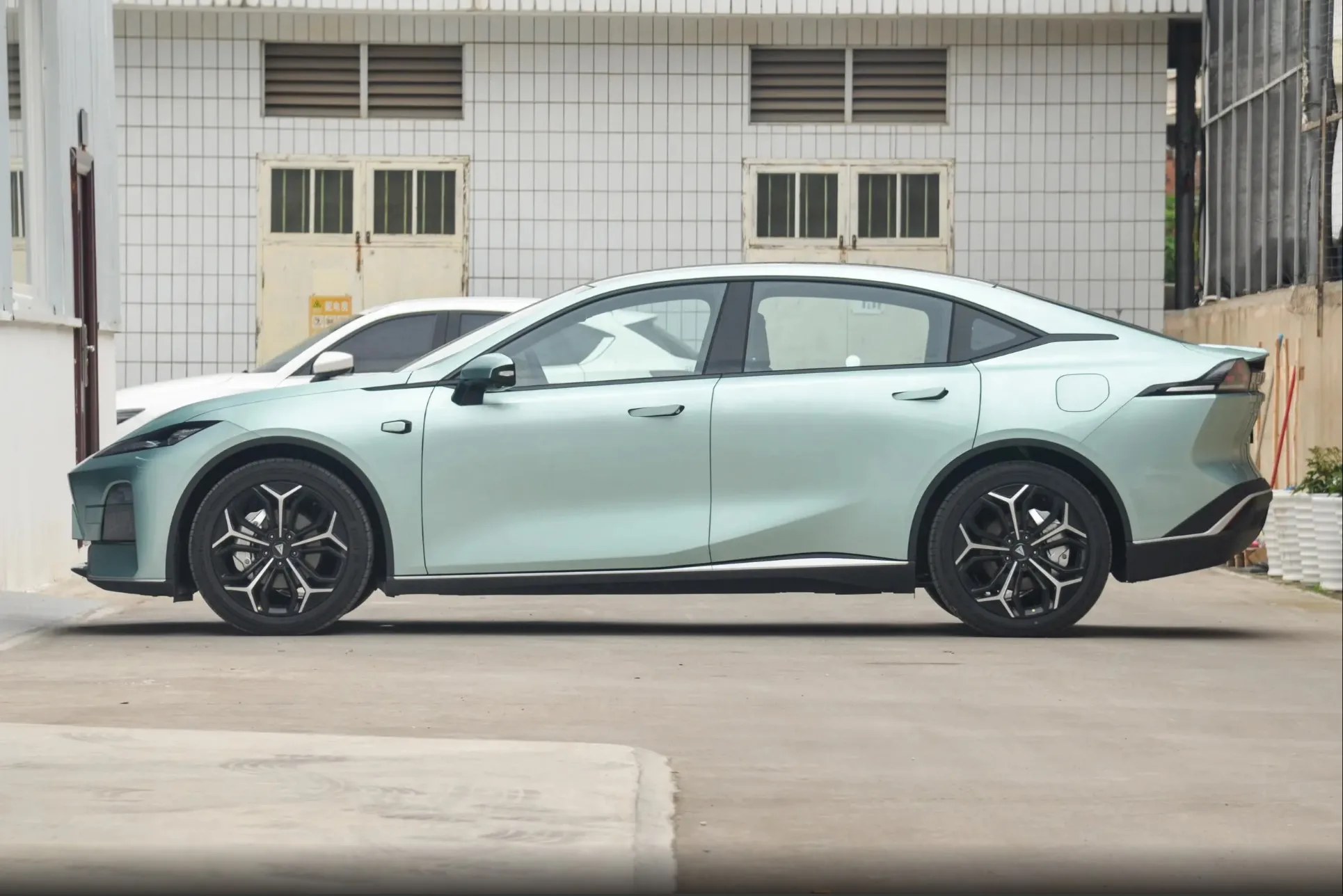 Brand New Changan Deepal Sl03 Deep Blue Sl03 Hybrid Electric Vehicle ...