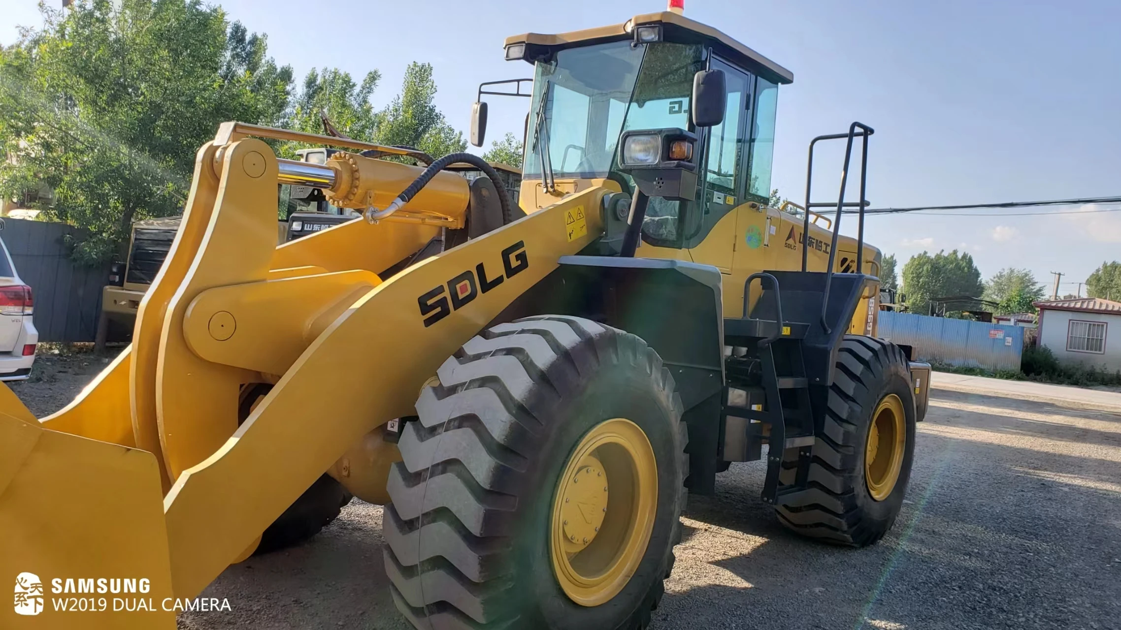 SDLG 958 Wheel Loader - Reliable Heavy Construction Equipment