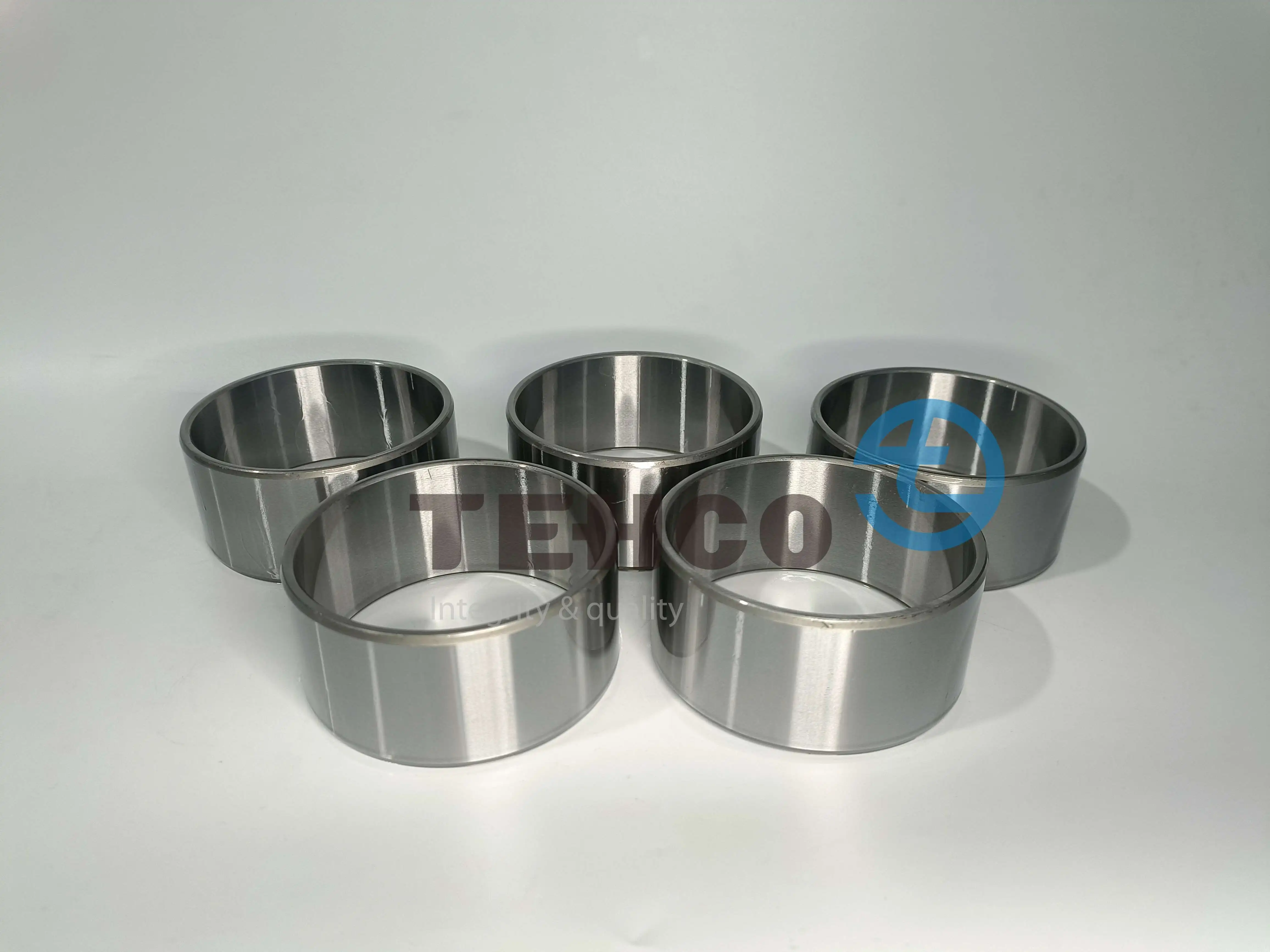 Hardened Steel Sleeve Bush Bearing Pin and Bucket Bushing Excavator Pin ...