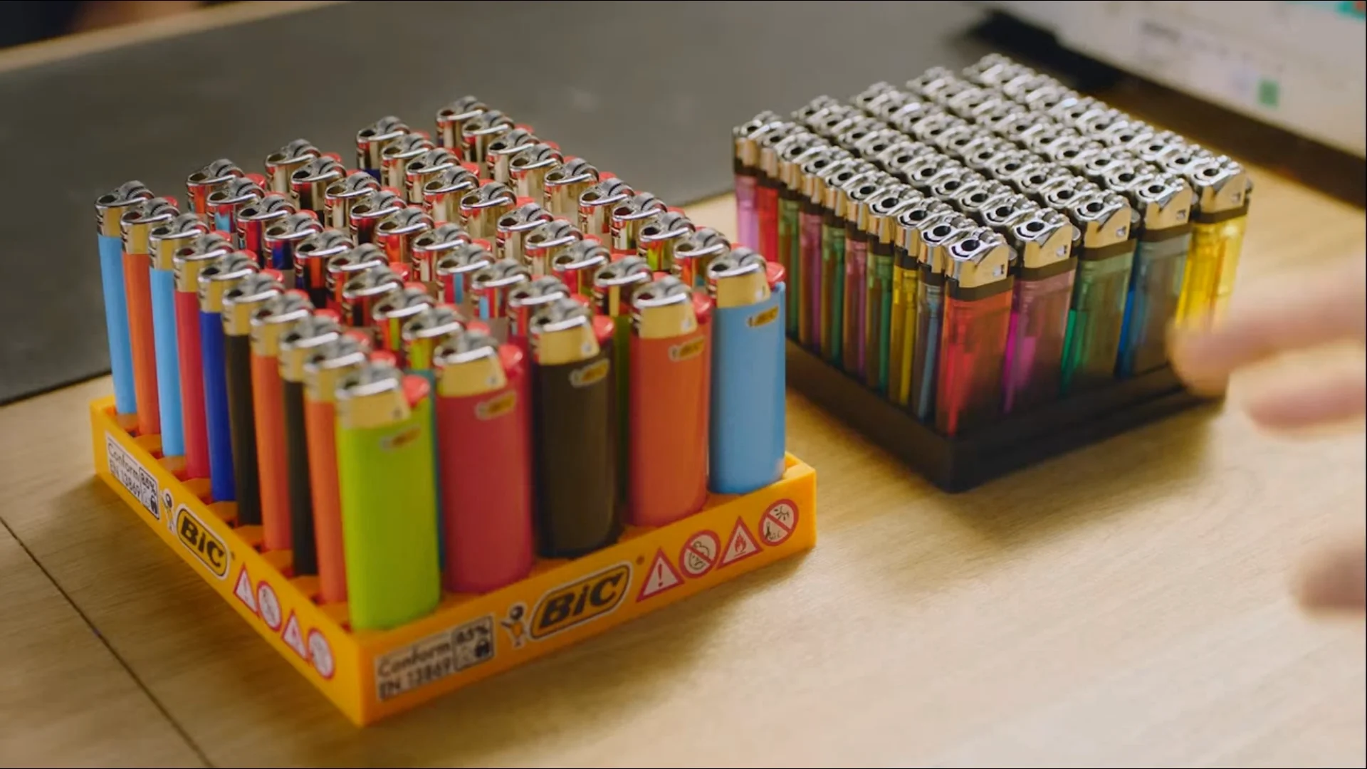 J26 Lighter J6 Maxi Big Lighters Maxi And Mini Disposable Gas Flint Bbq ...