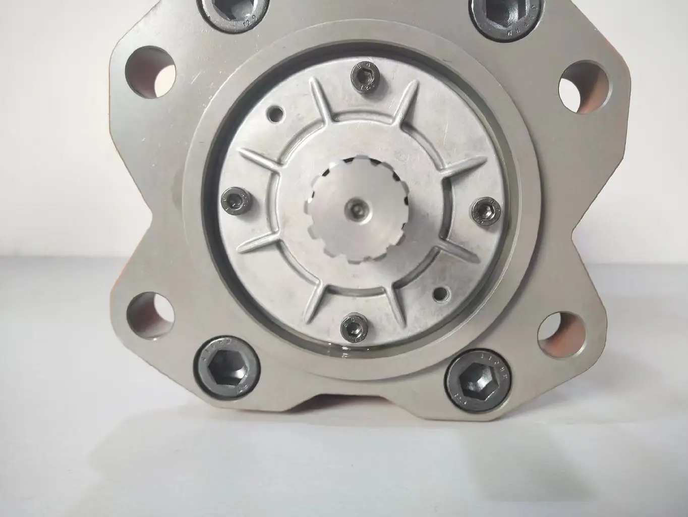 R210-9 Excavator Main Hydraulic Pump K3V112DT 31Q6-15010 31Q6-15320 ...