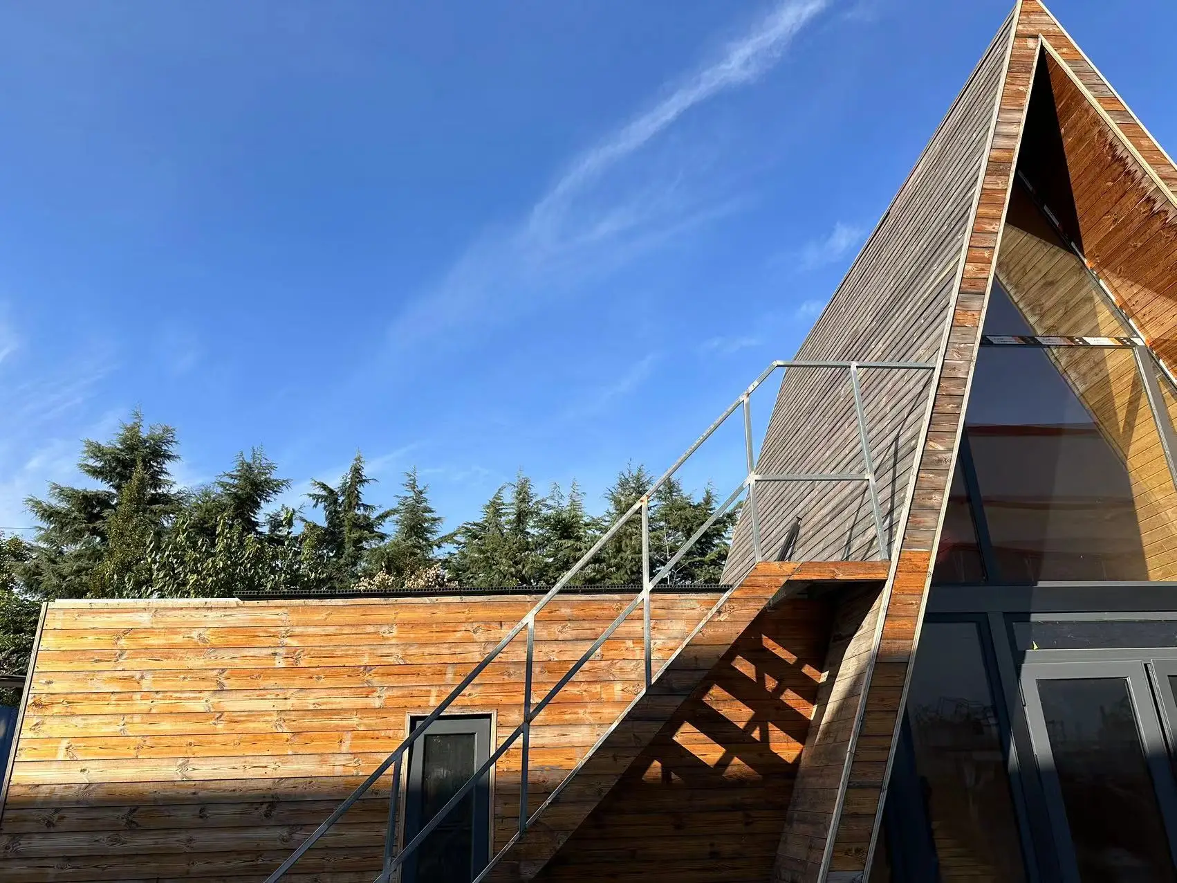 Triangular Powder Storage Container Triangle Roof Prefab House Triangle ...