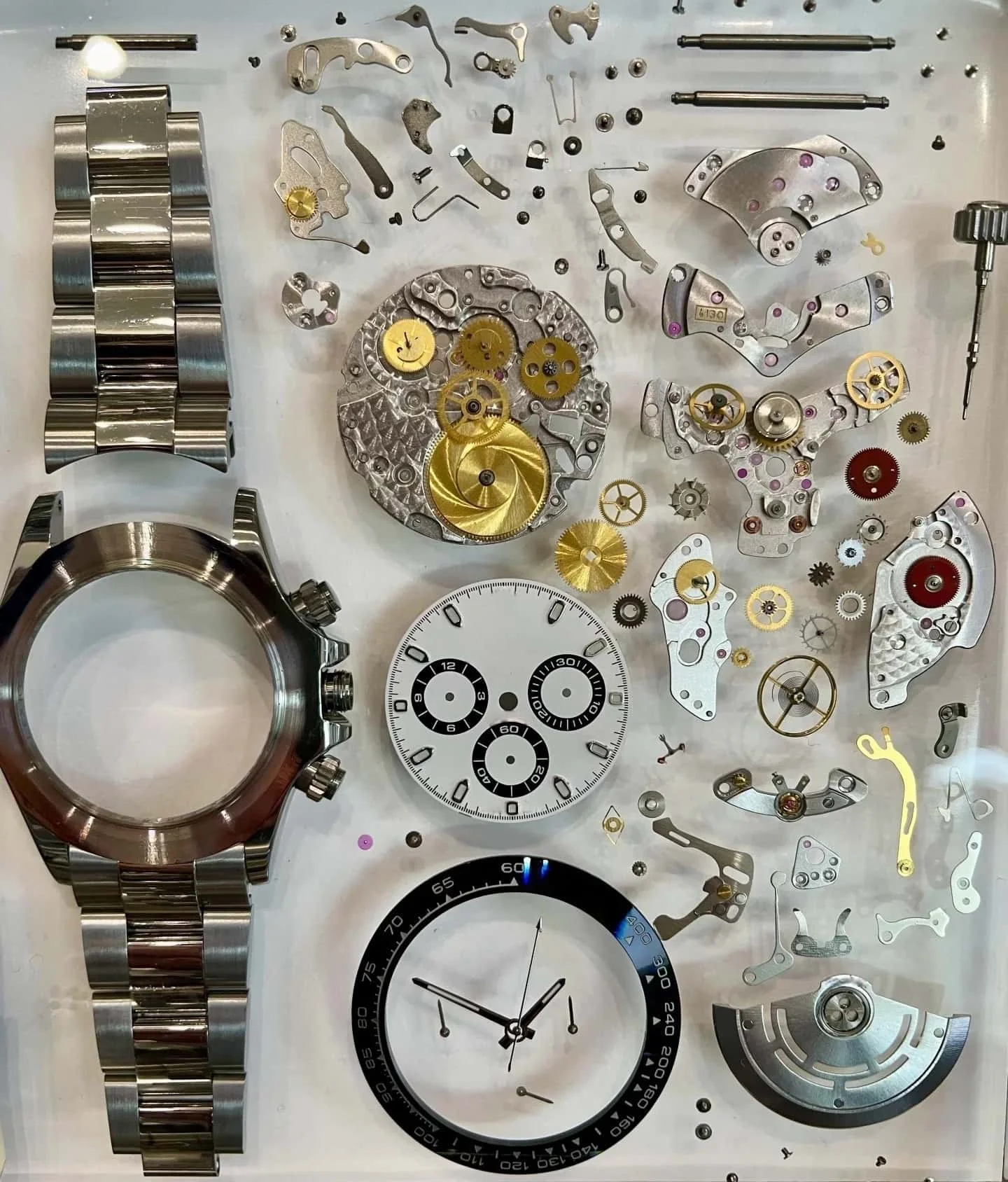 Customized Logo Sapphire Luminous Stainless Steel Diving Calendar ...