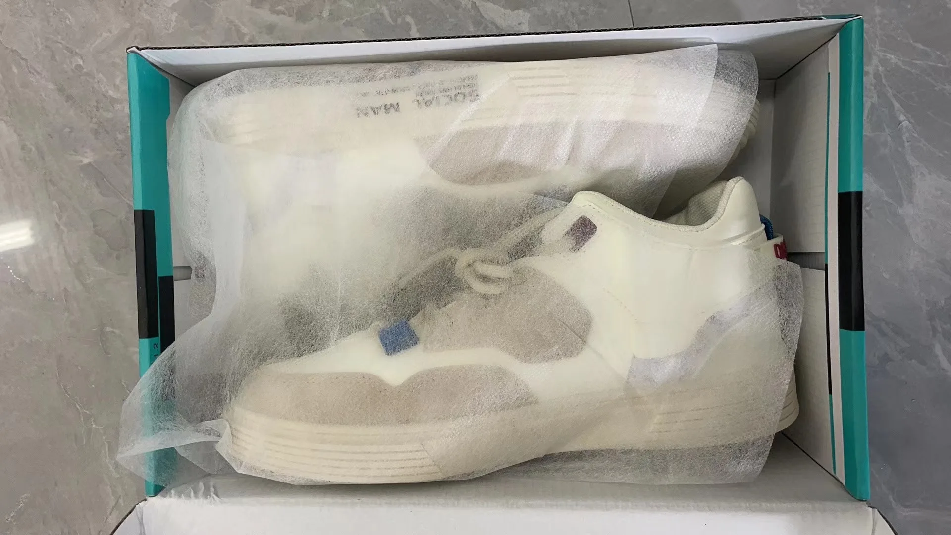Fashion White Sneakers Leather Upper Walking Style Skate Skateboard ...