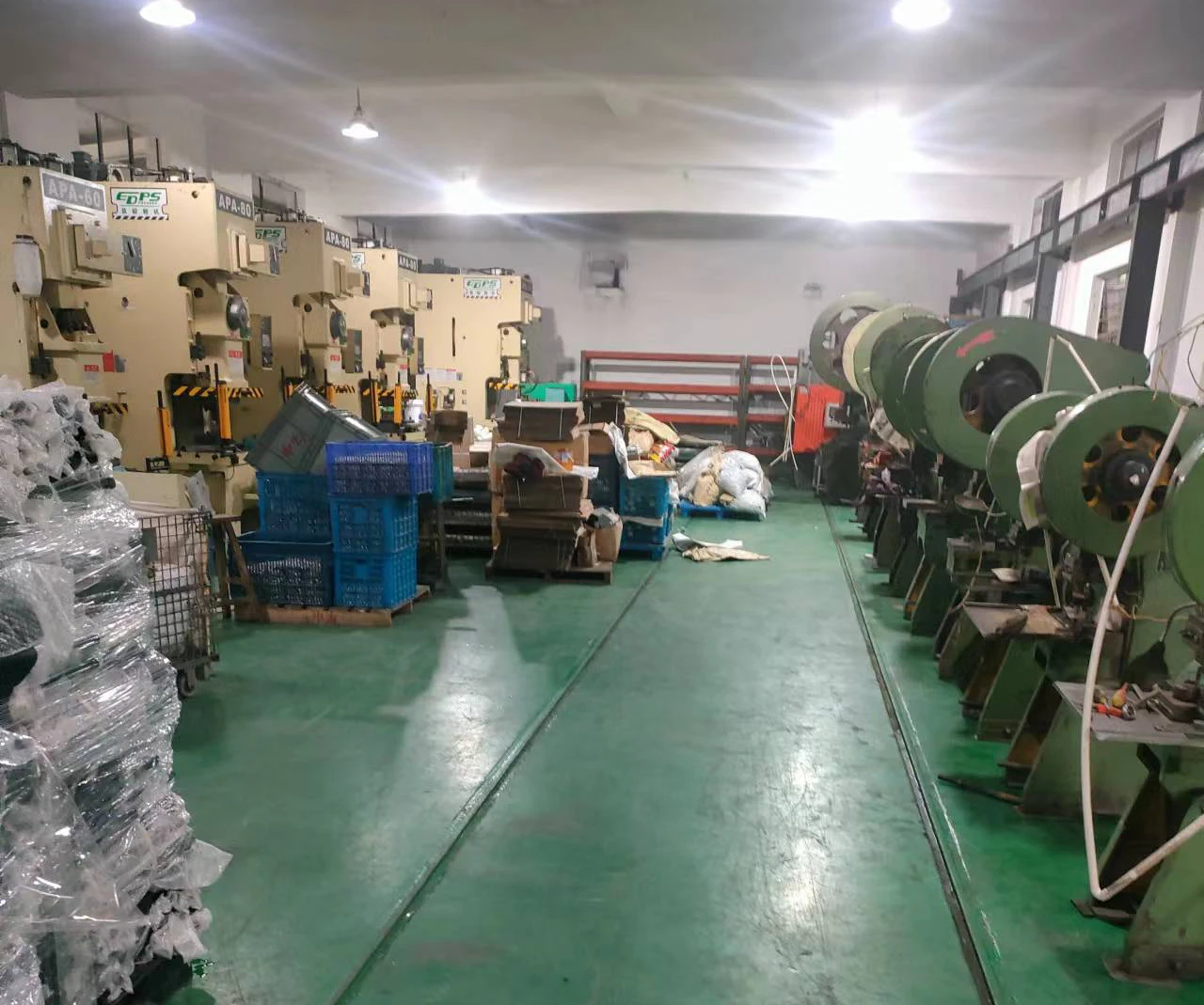 Promotional Plastic Beer Speed Bottle Opener Keyring Wedding Keychain ...