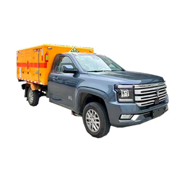 JMC pickup Dangerous goods transport truck 2.5m explosion-proof box 4x4 ...