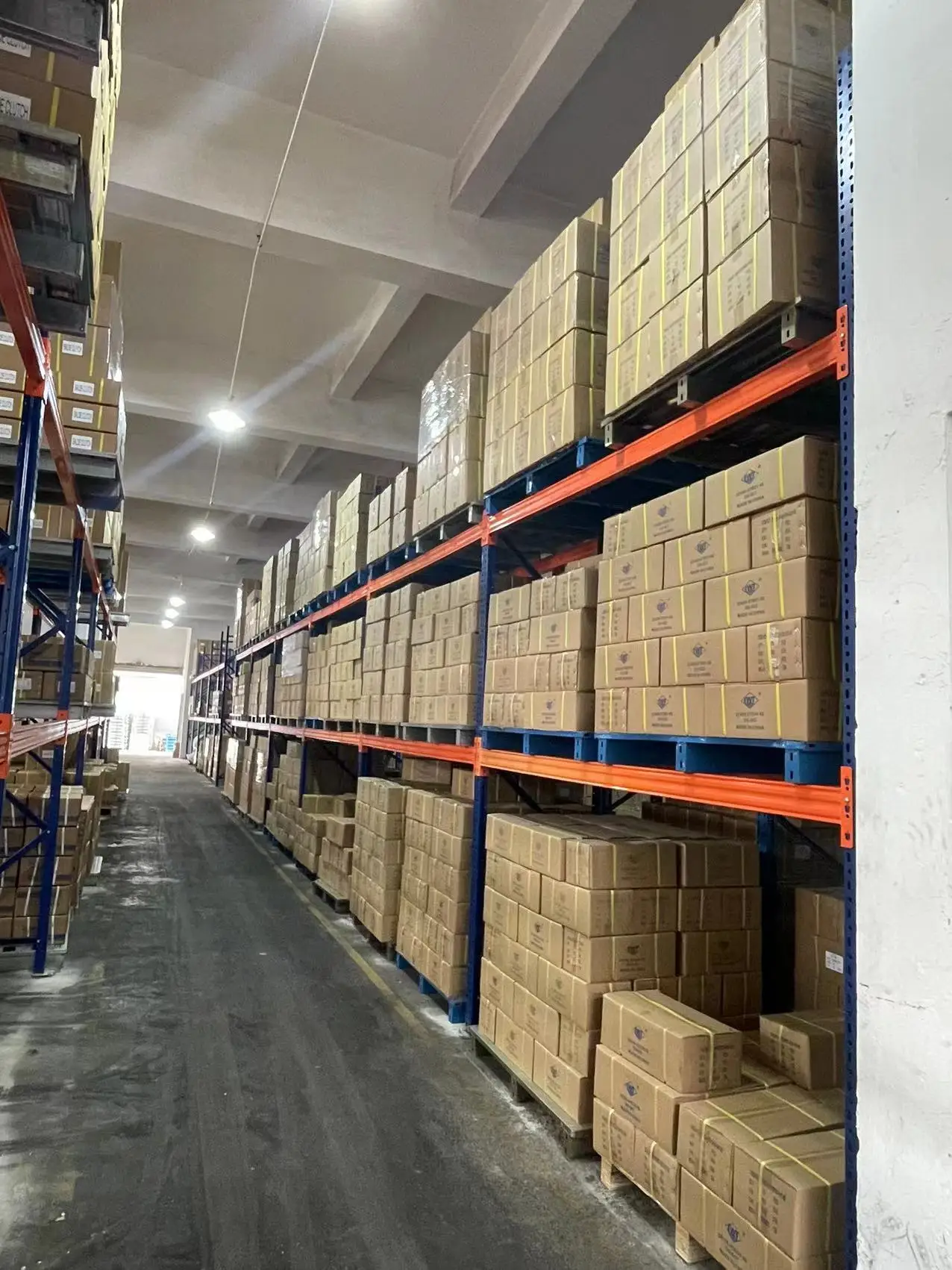 LWT Water Pumps - Reliable Auto Car Spare Parts for Toyota, Nissan, and Kia