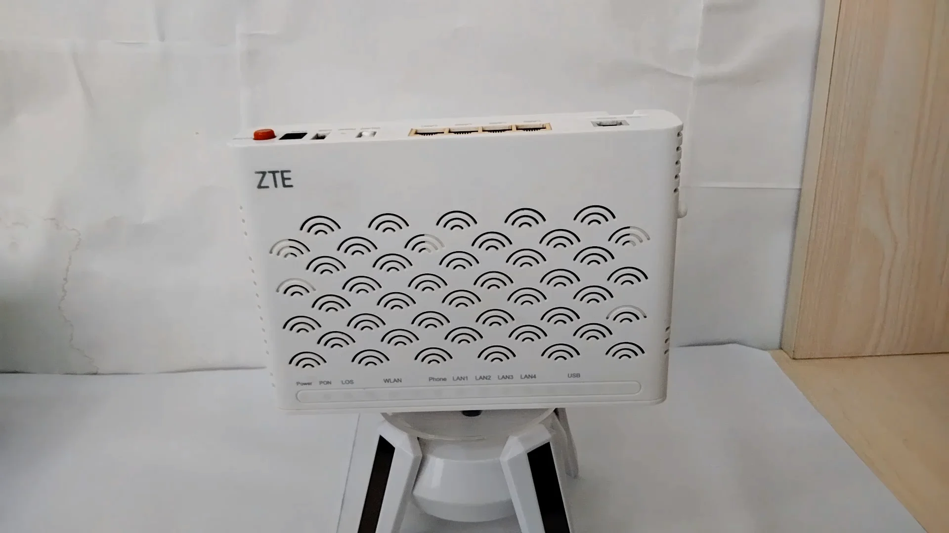 Zte F660 V6 Wireless Wifi 4fe Ftth White Gpon Ont Onu For Olt Switch ...