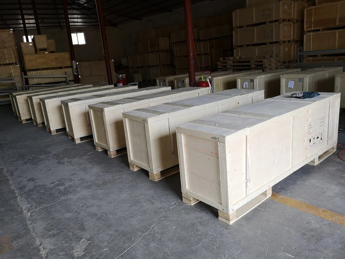 Lefu 1600 Automatic Vinyl Roll Laminator / Roll To Roll Film Laminating ...