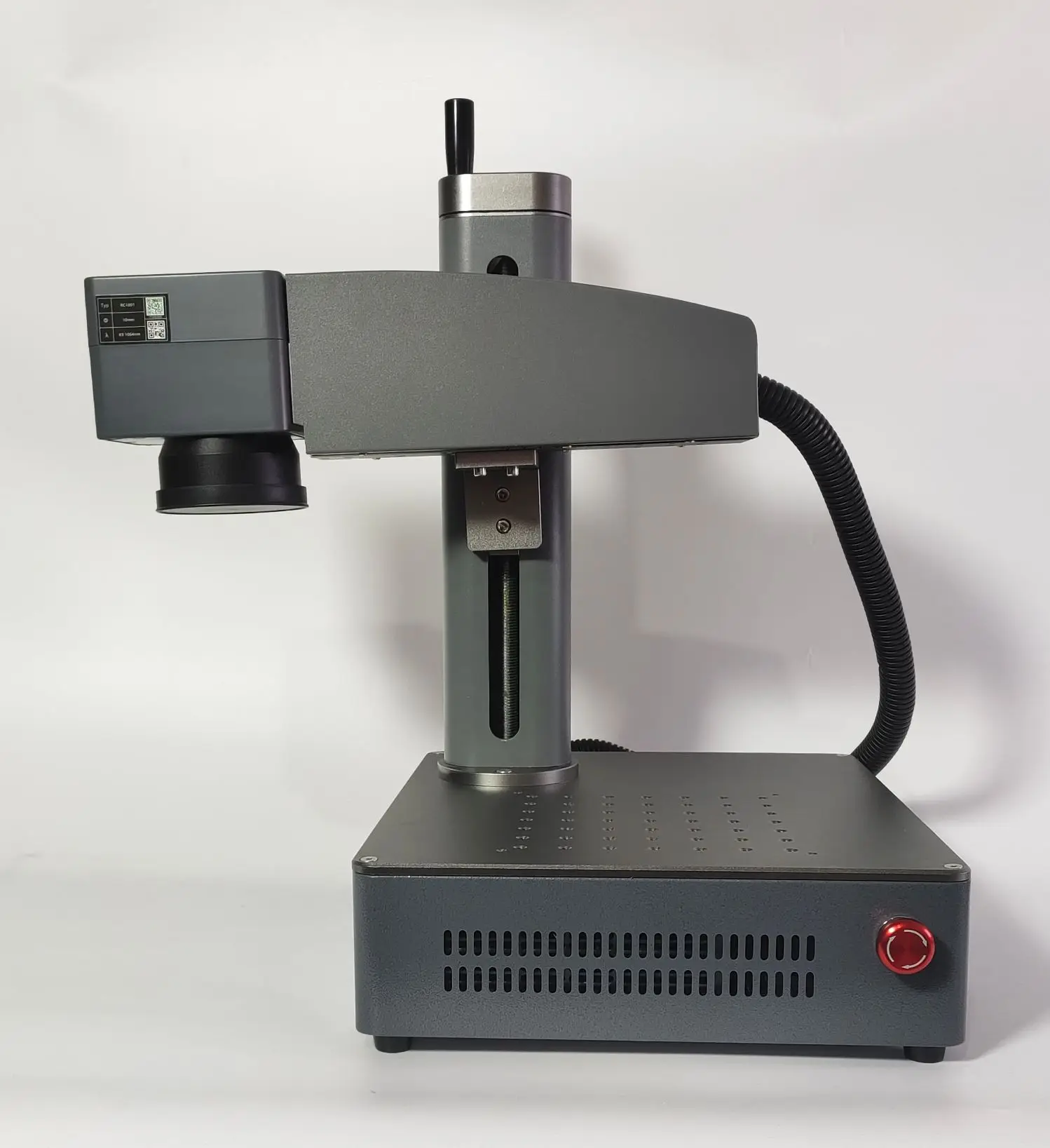 MAX Optical Laser Marking Machine - 20W Fiber Laser Engraving