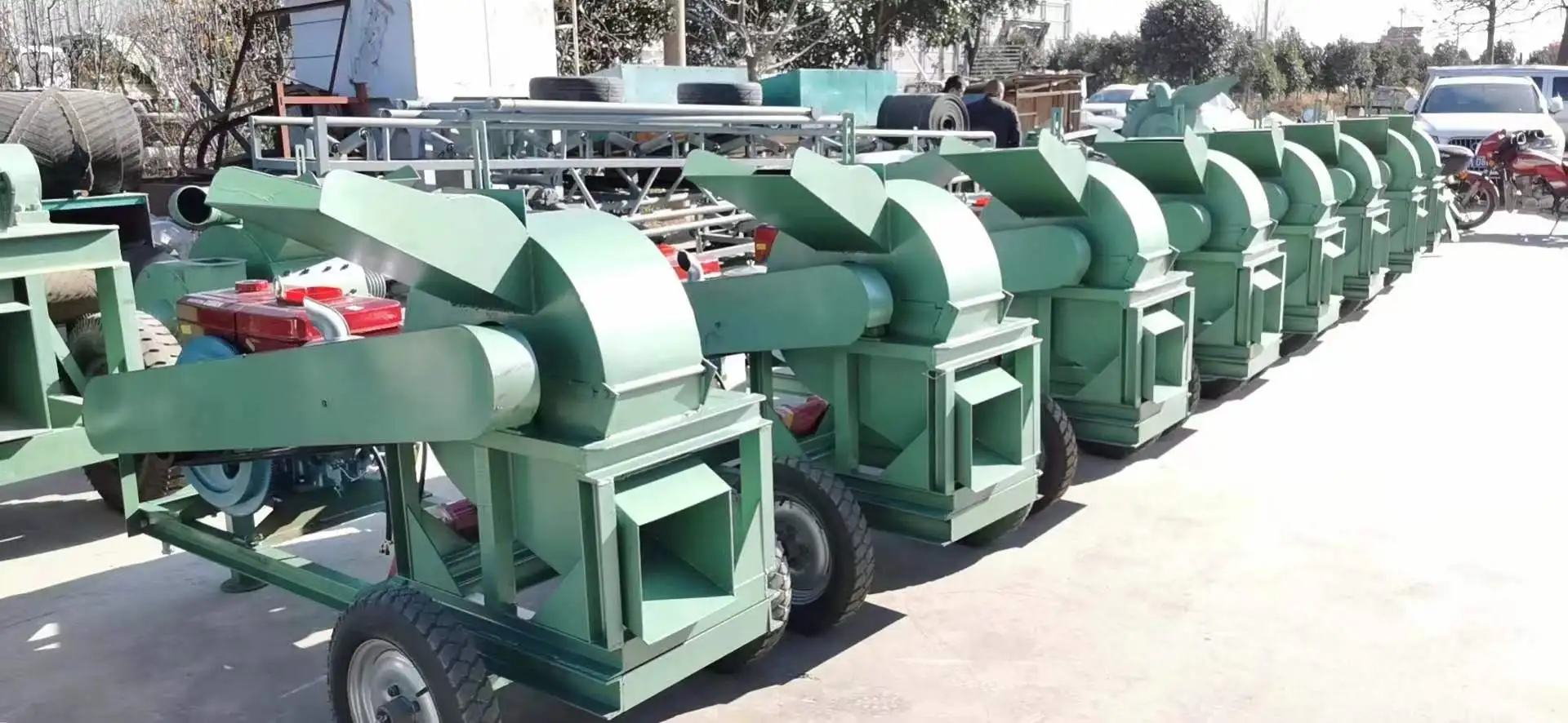 Malaysia Multifunctional Wood Grinder Diesel Wood Branch Sawdust ...