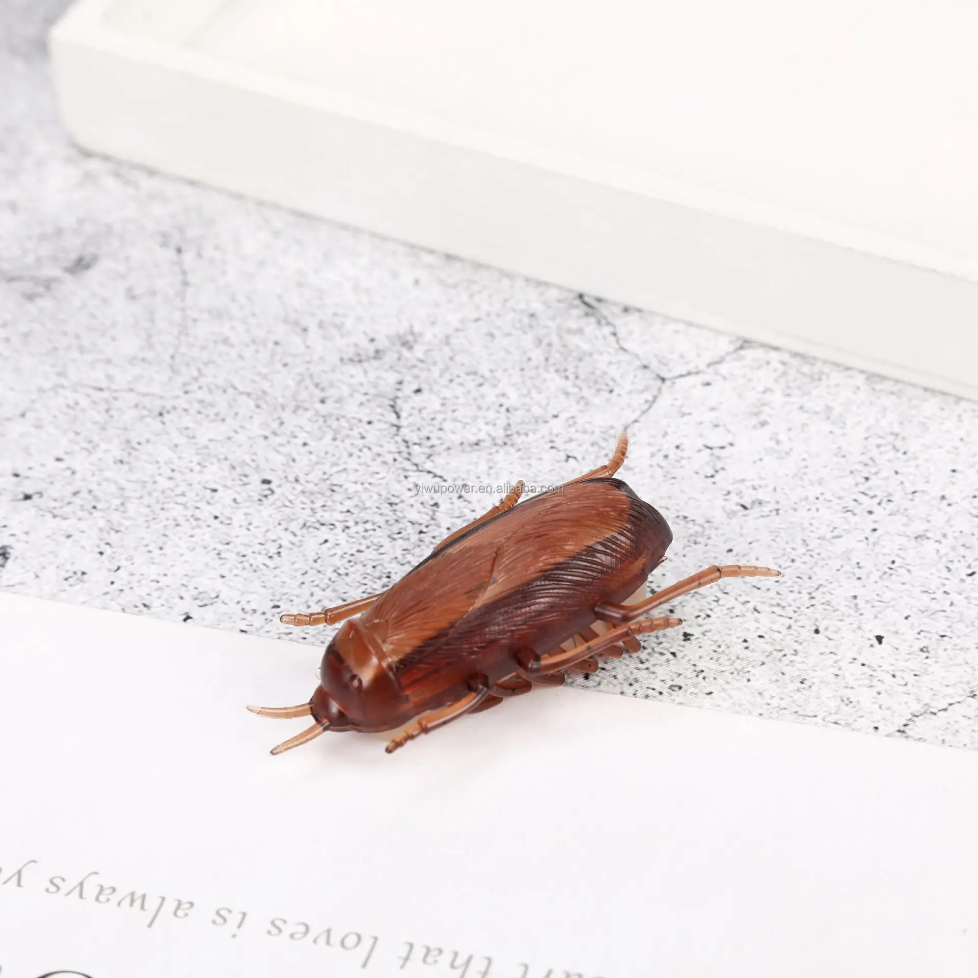 Rubber Cockroach Prank - Vibration & Fun Party Joke