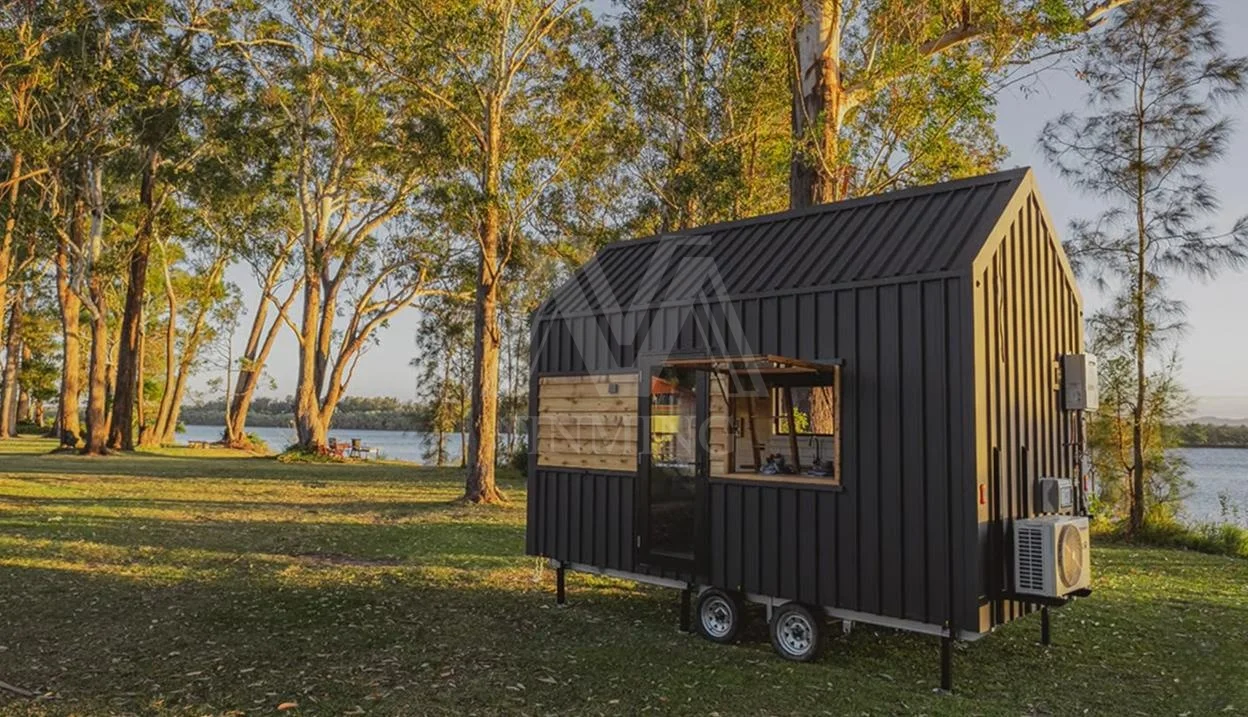 Prefab Trailer on Wheel - Tiny House for Outdoor Travelling
