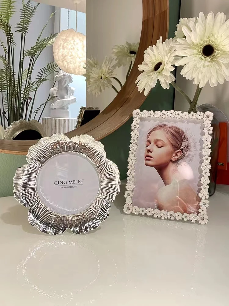 Photo Frame Custom Silver Simple Round Sun Flower Metal Photo Frame ...