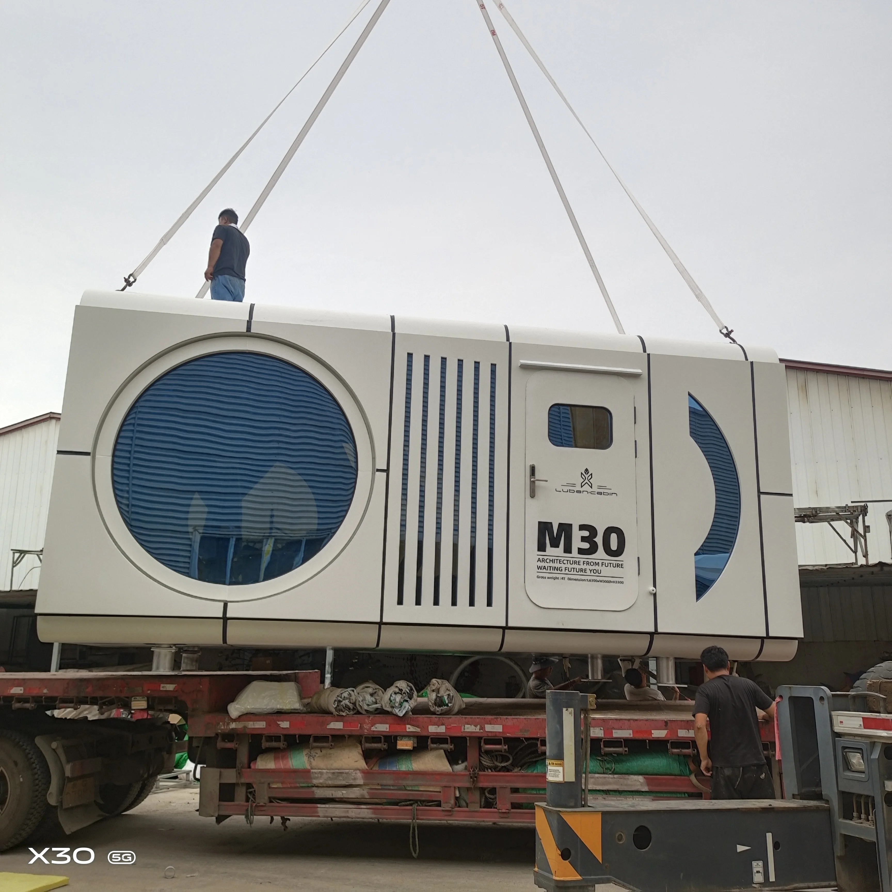 Small Kit Homes Volferda Capsule House - Portable Glamping Pod for ...