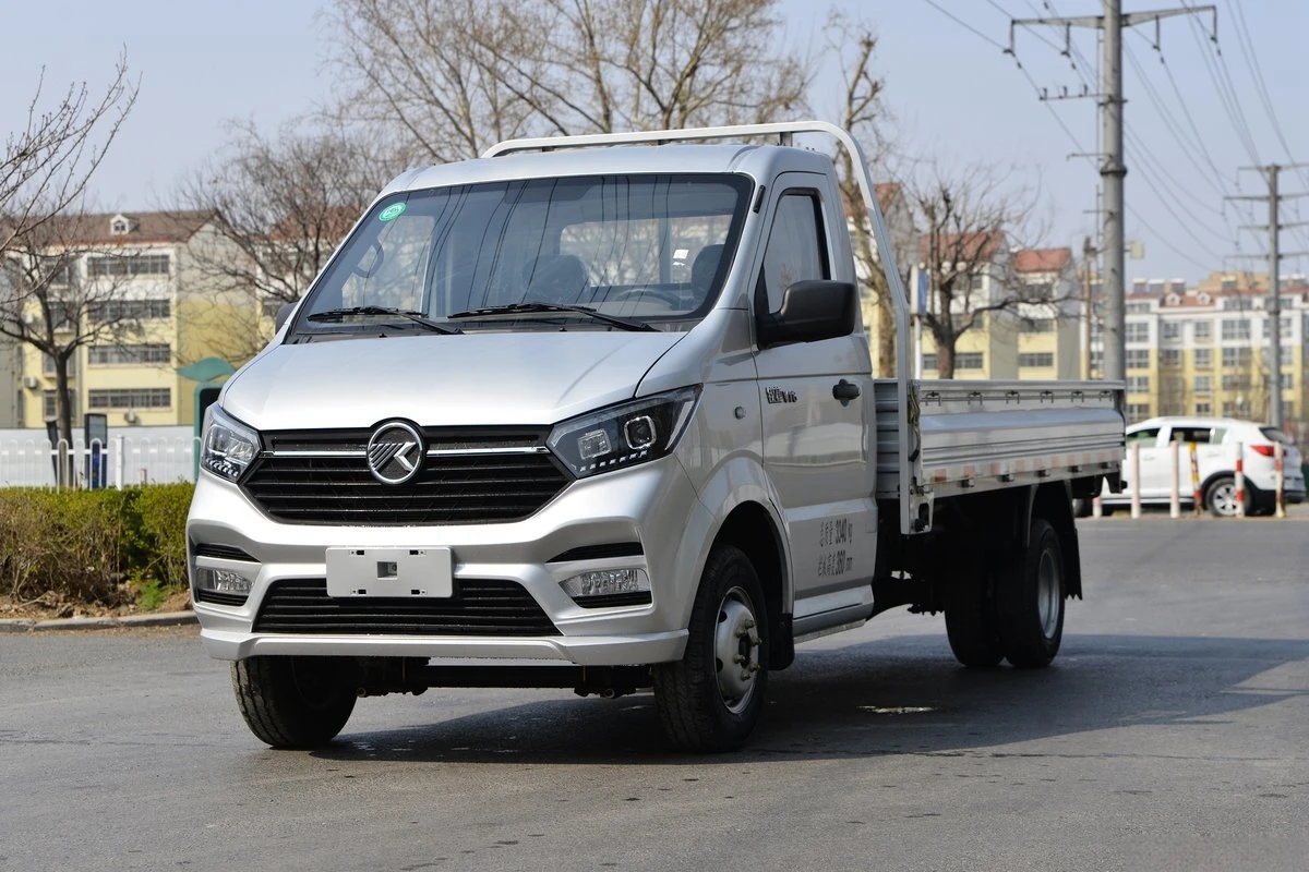 Best Chinese Double Cabin Mini Truck 1.5 Ton Cargo Truck 2024