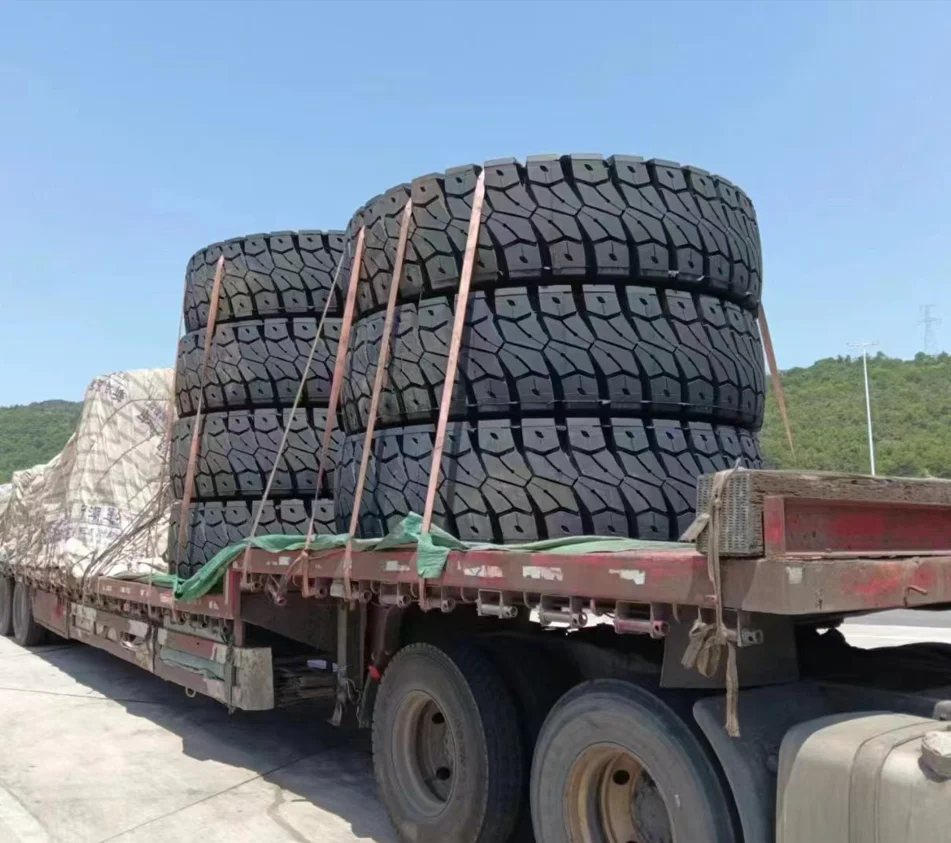 Radial Giant Tyre 27.00r49,30.00r51,33.00r51,37.00r57,40.00r57,45/65r45 ...