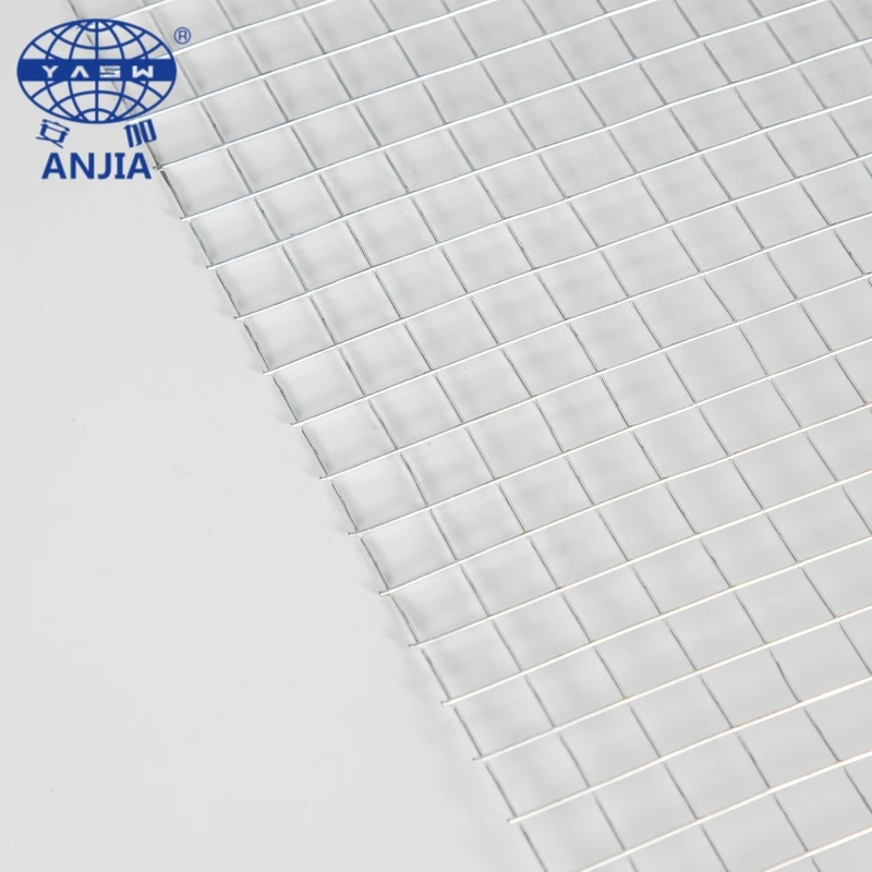 Hot Dipped Galvanized Welded Fencing Net Iron Wire Mesh Chicken Netting ...