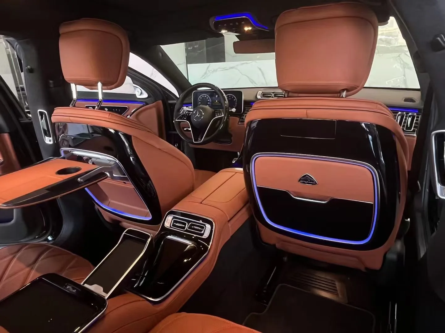 Luxury Maybach Front Seat Back Table Maybach Electric Table for GLS ...