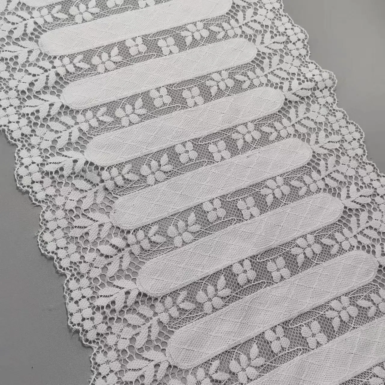 New Luxury Bridal Lace Fabric Mesh Vintage Lace Trim Guipure Lace ...