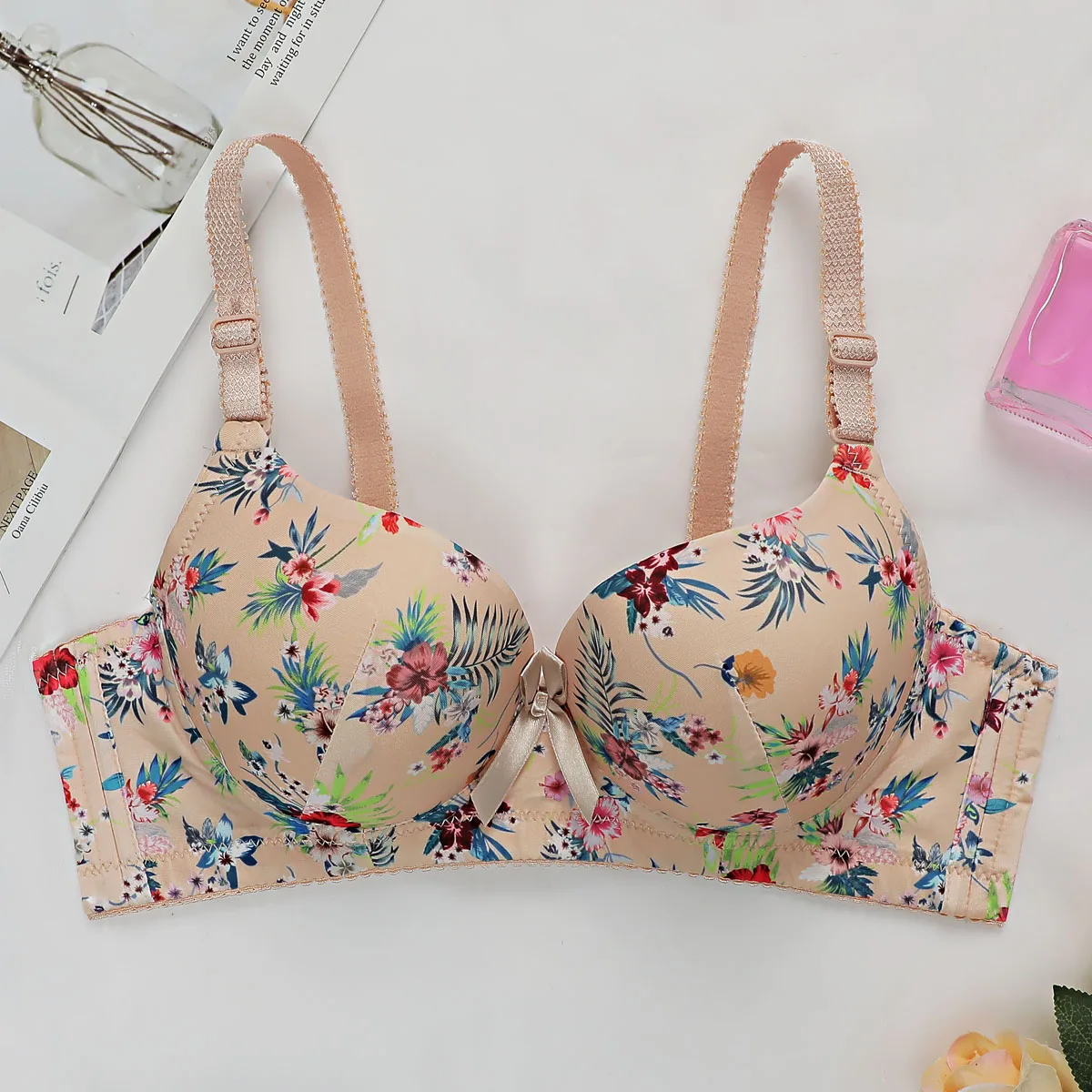 Good Quality Fashionable Wholesale Flower Back Closure Women Hot ...