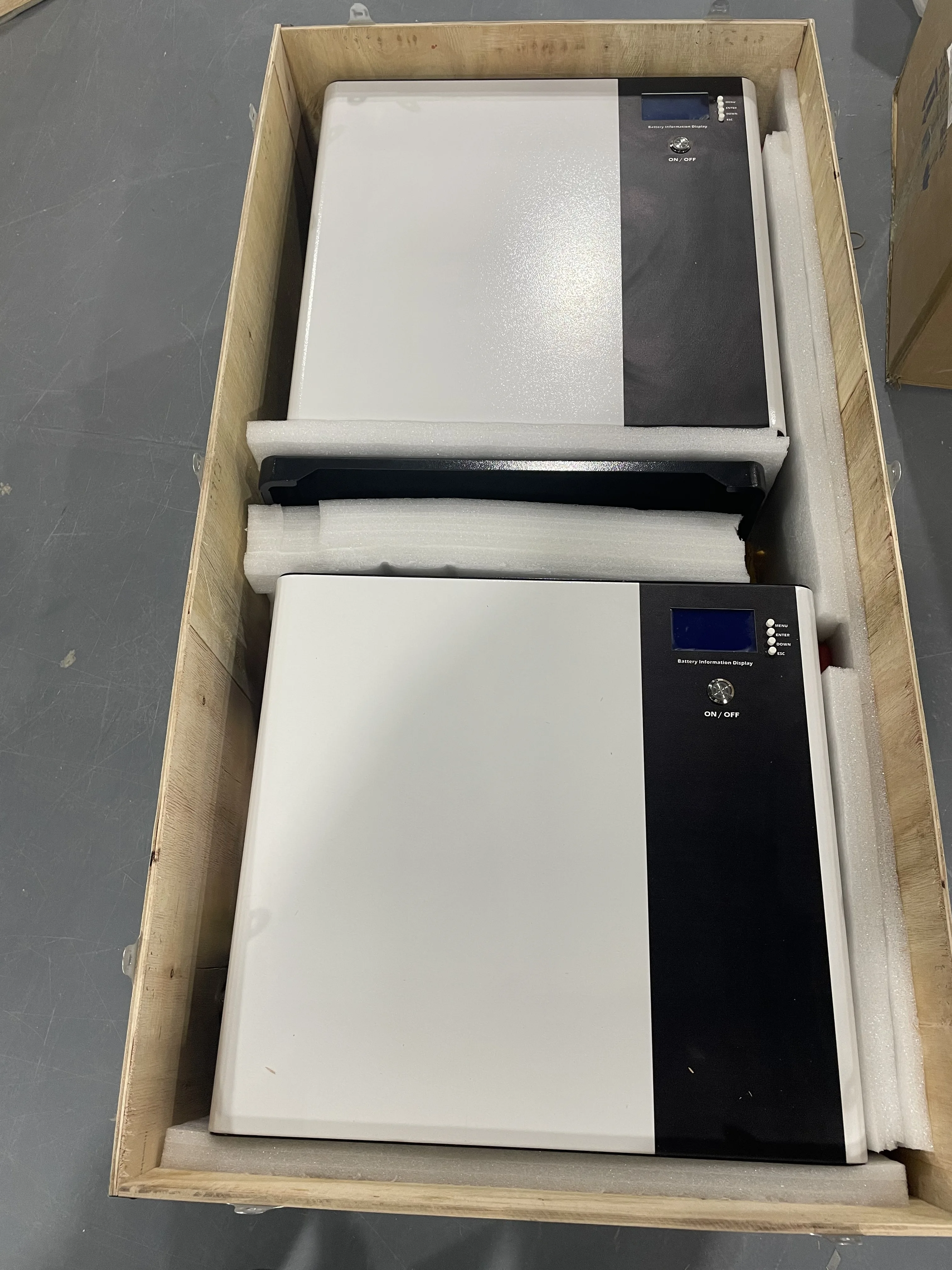 5kw All-in-One Inverter with 15kwh Battery Pack - DELONGTOP