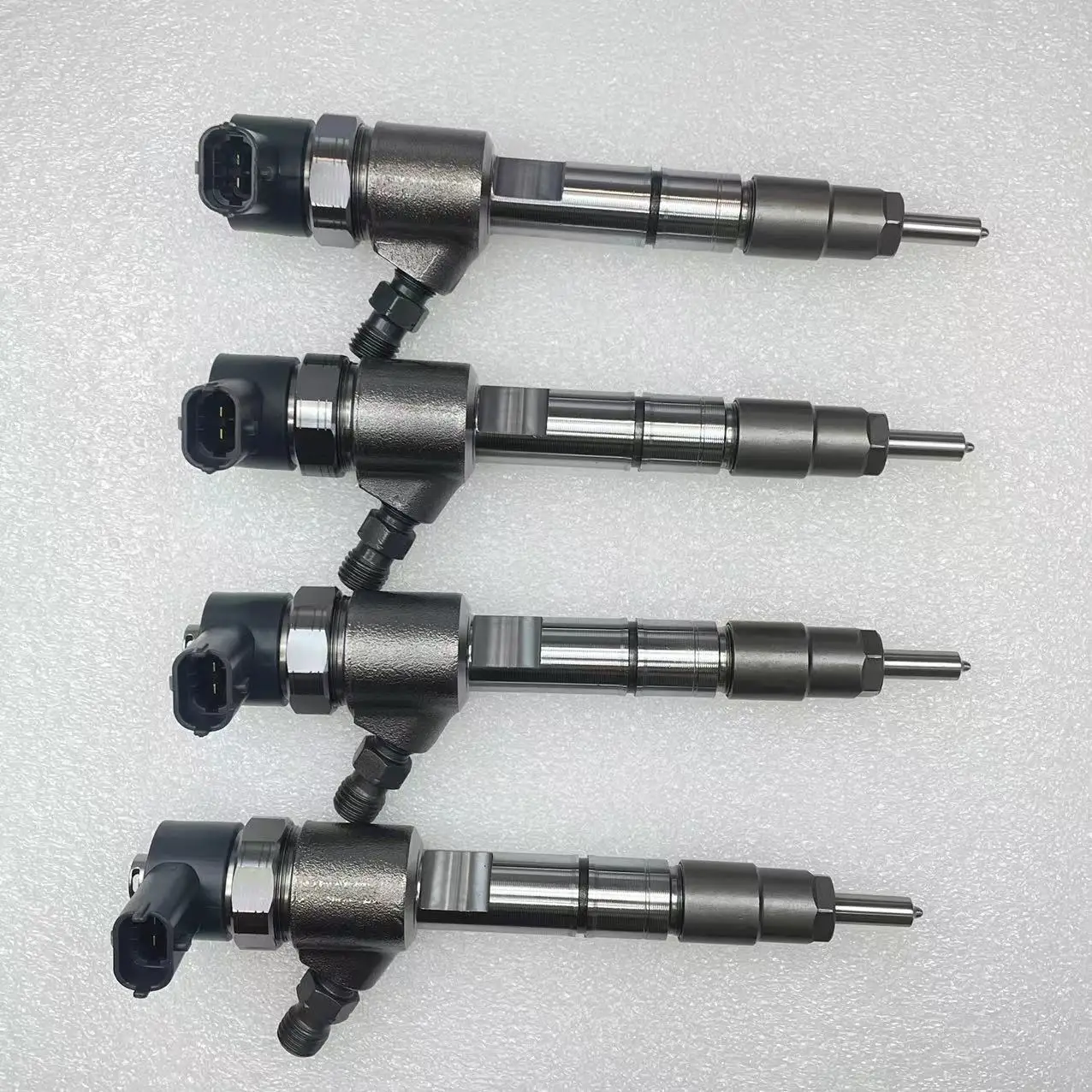 Diesel Common Rail Fuel Injector Injection Nozzle 0445110631 0445110630 ...