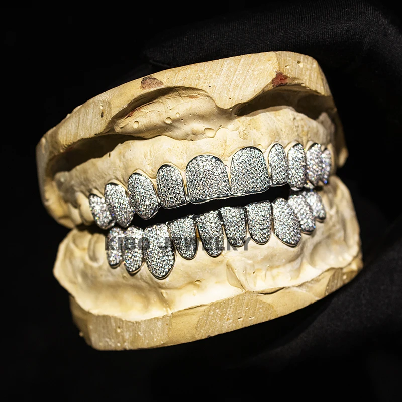 925 Sterling Silver Custom Grillz with VVS Moissanite, Round Baguette ...
