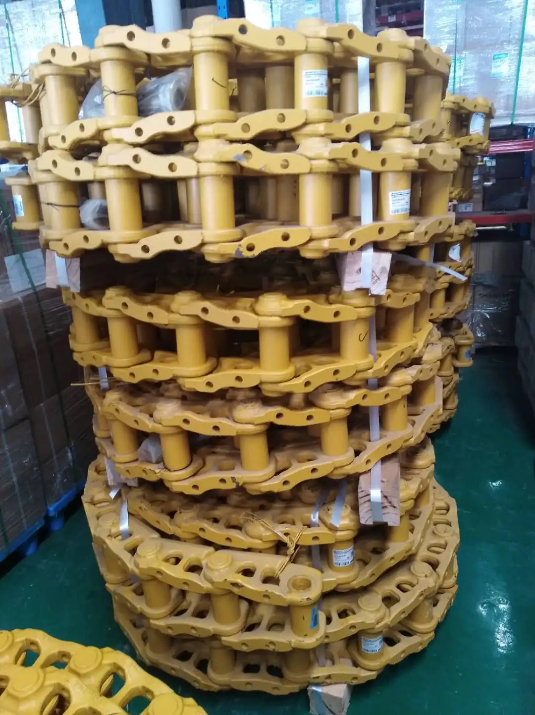 Bulldozer Undercarriage Spare Parts Track Chains Assy 38 Links 41 Links ...