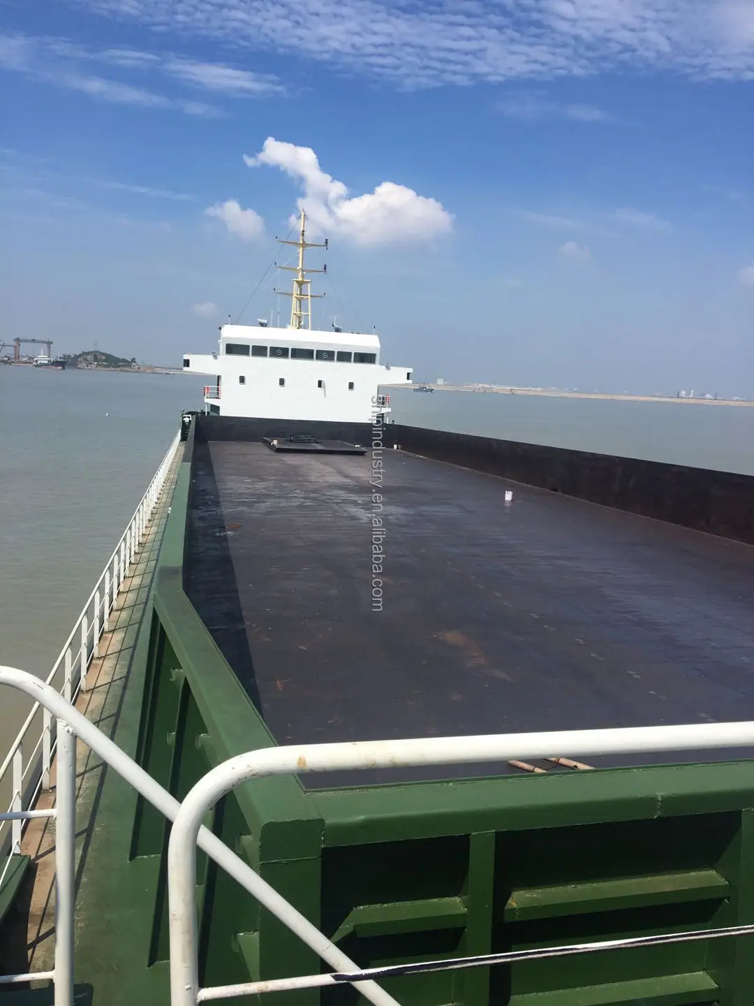 3800dwt LCT Ship - Efficient Cargo & Gravel Transport