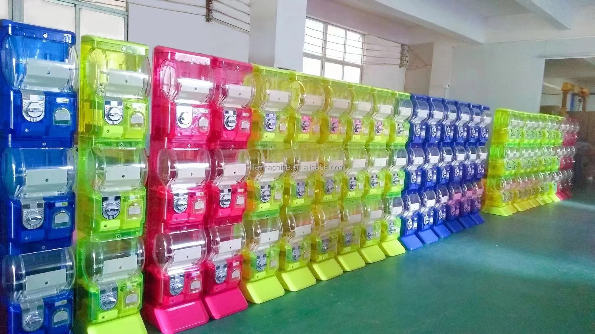 Spiral Ball Gum Capsules Vending Gumball Machine With Ball Gum Bouncy ...