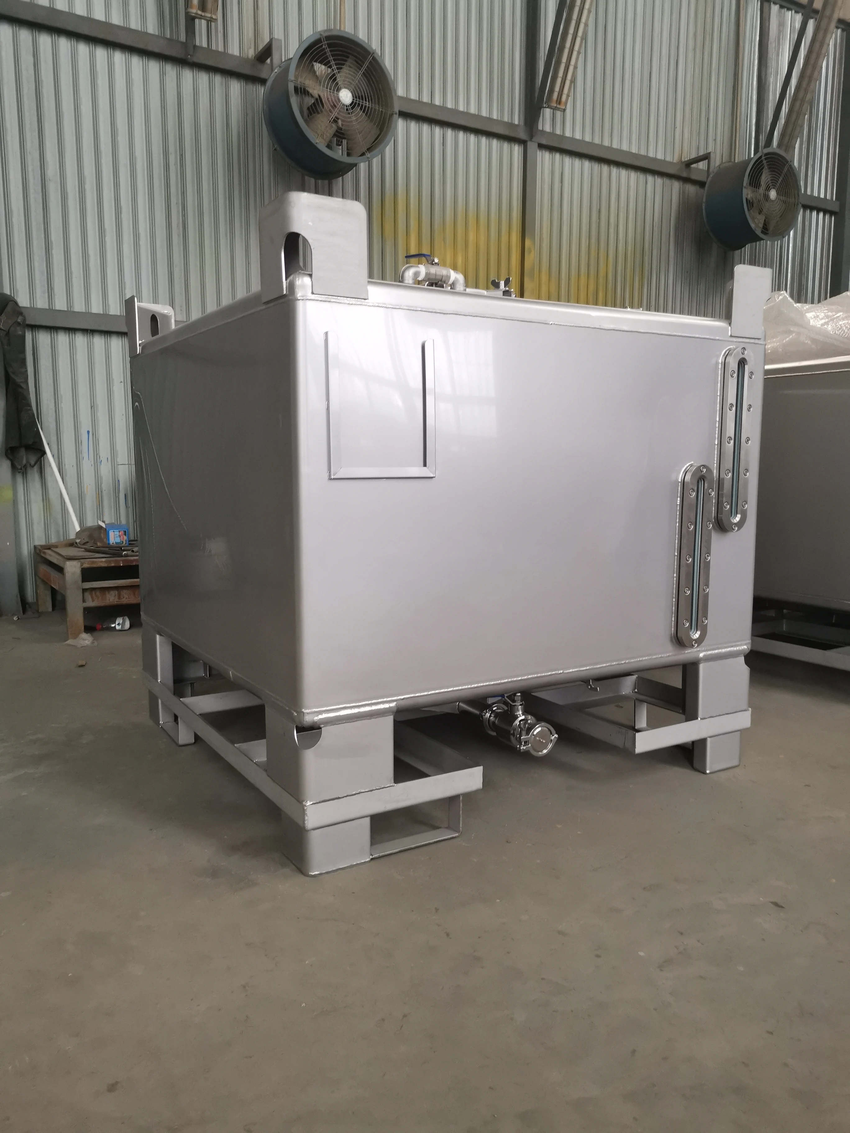 High Viscosity Liquid Paraffin Storage IBC Tank Drum Container