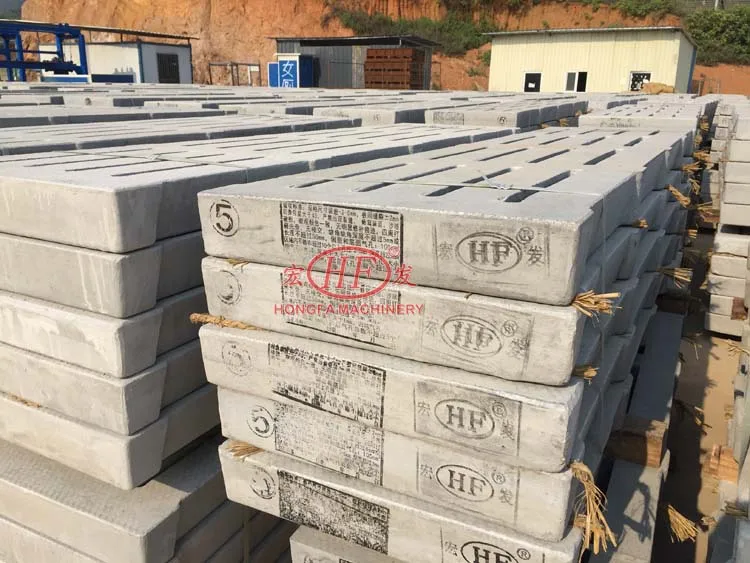 Precast Lightweight Concrete Fence Panel Livestock Precast Slab Making ...
