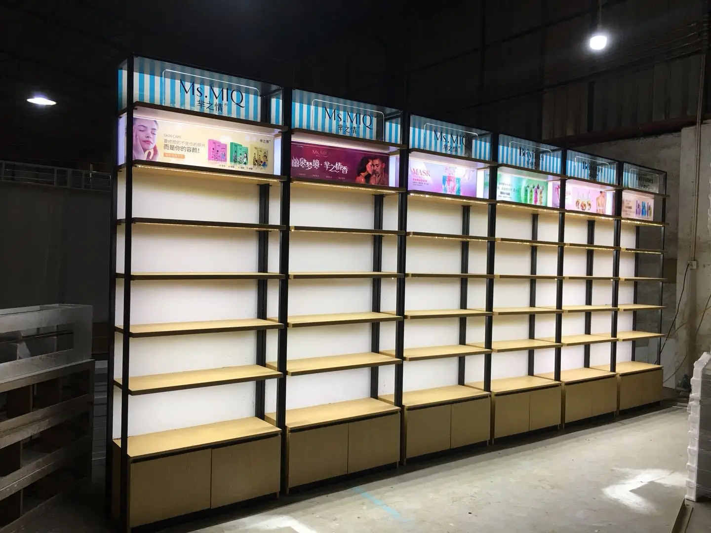 Cosmetics Display Stand Custom Iron Wood Combination Display Stand ...