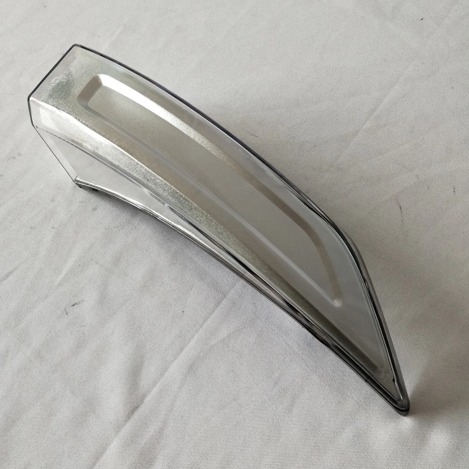 Euro Truck Body Parts Side Lamp Cover Indicator Lamp Lens 82151157 ...