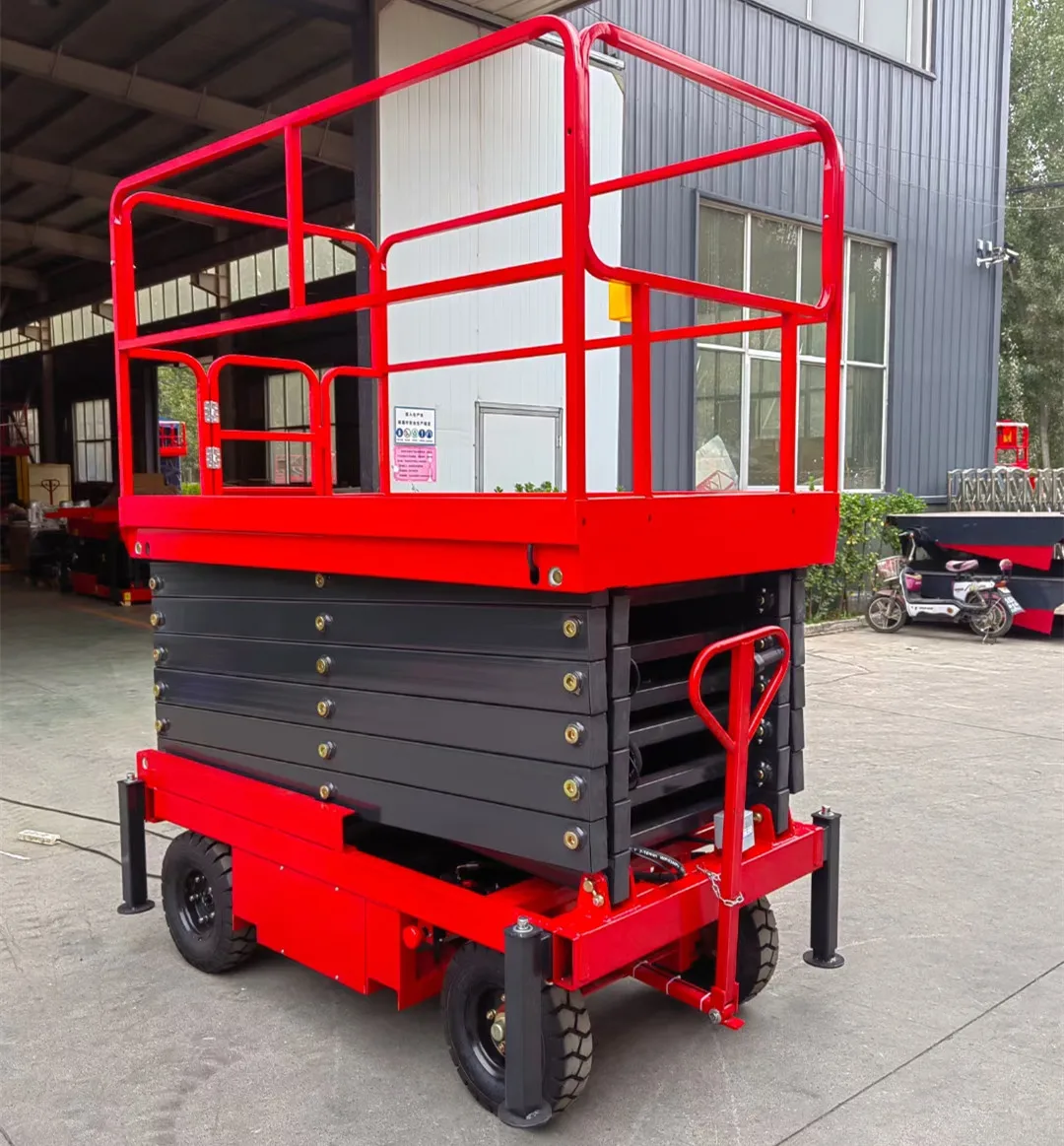 1000 Kg Manlift Scissor Lift Trailer 14 Meters 8 M China Mobile Scissor ...