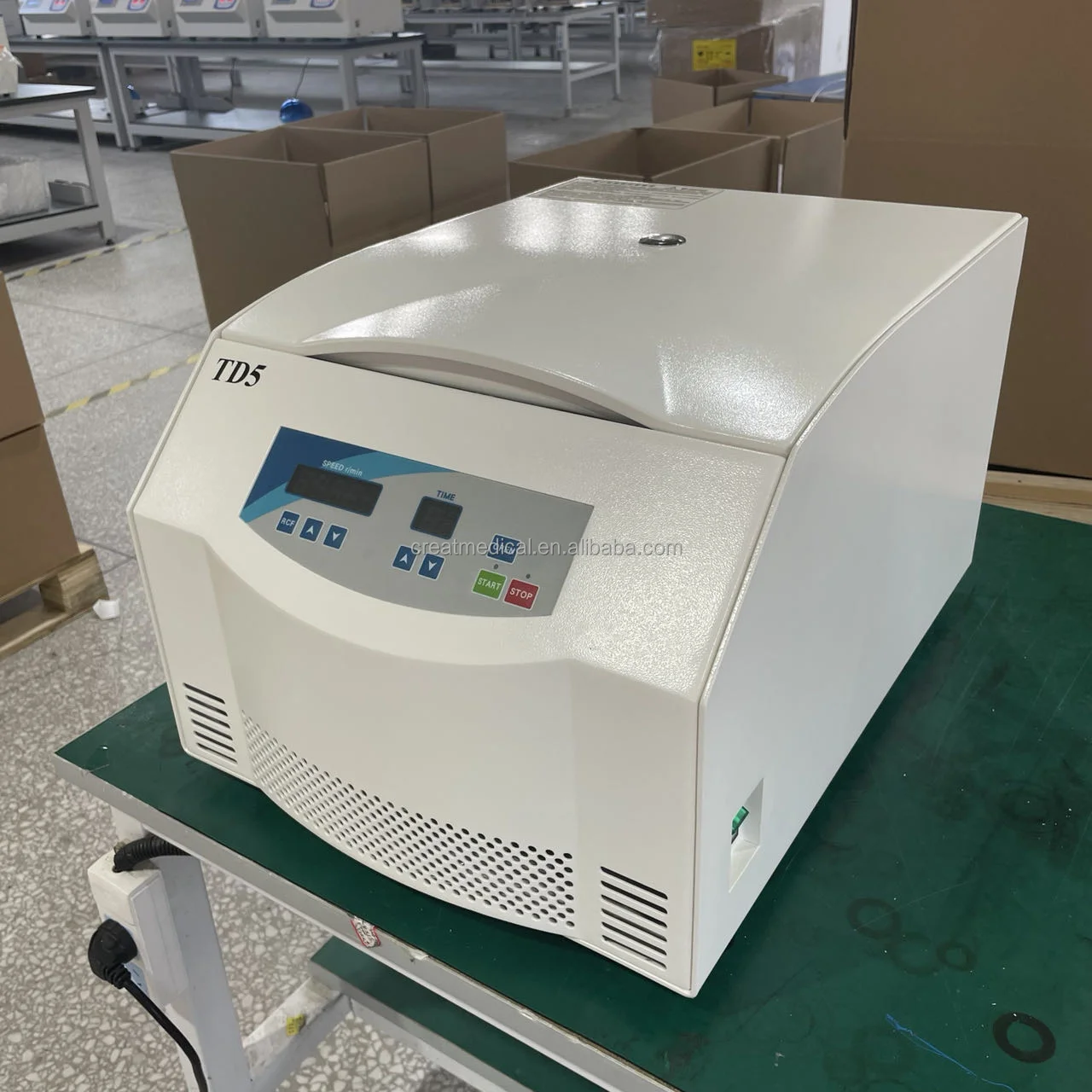 Swing Bucket Centrifuge With 4 X 250ml Rotor With Adpater For 5/7/10/15 ...