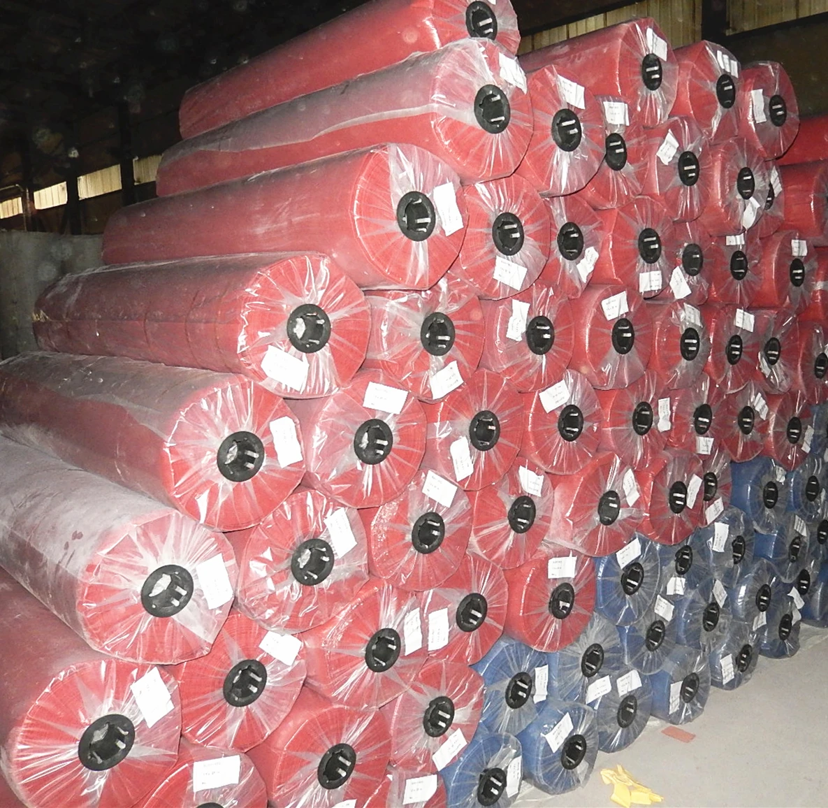 Anti-Slip PVC Coil Mat Rolls With Foam/Nail Bottom Firm Floor Mat for ...