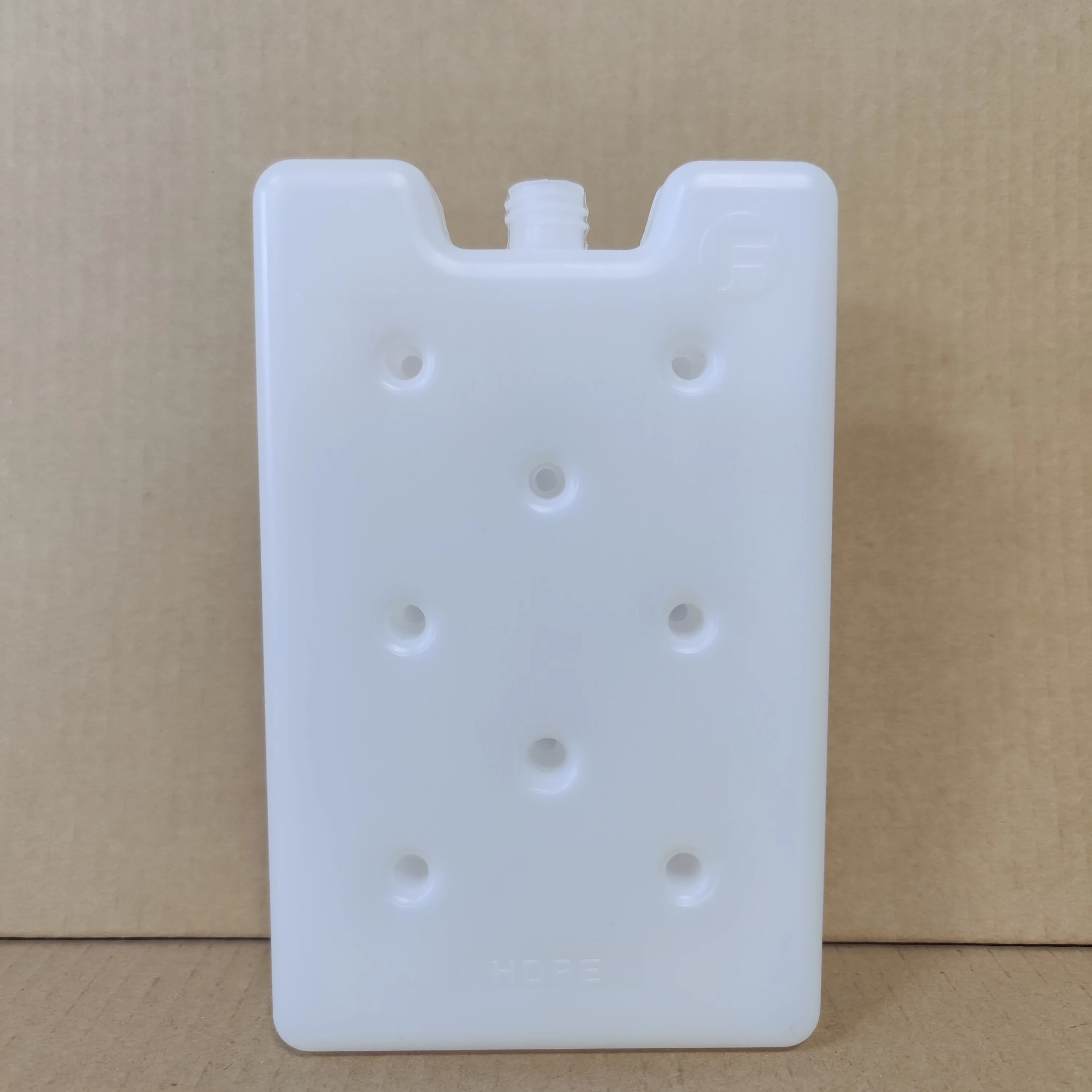 Phase Change Material PCM Ice Packs for Efficient Cooling