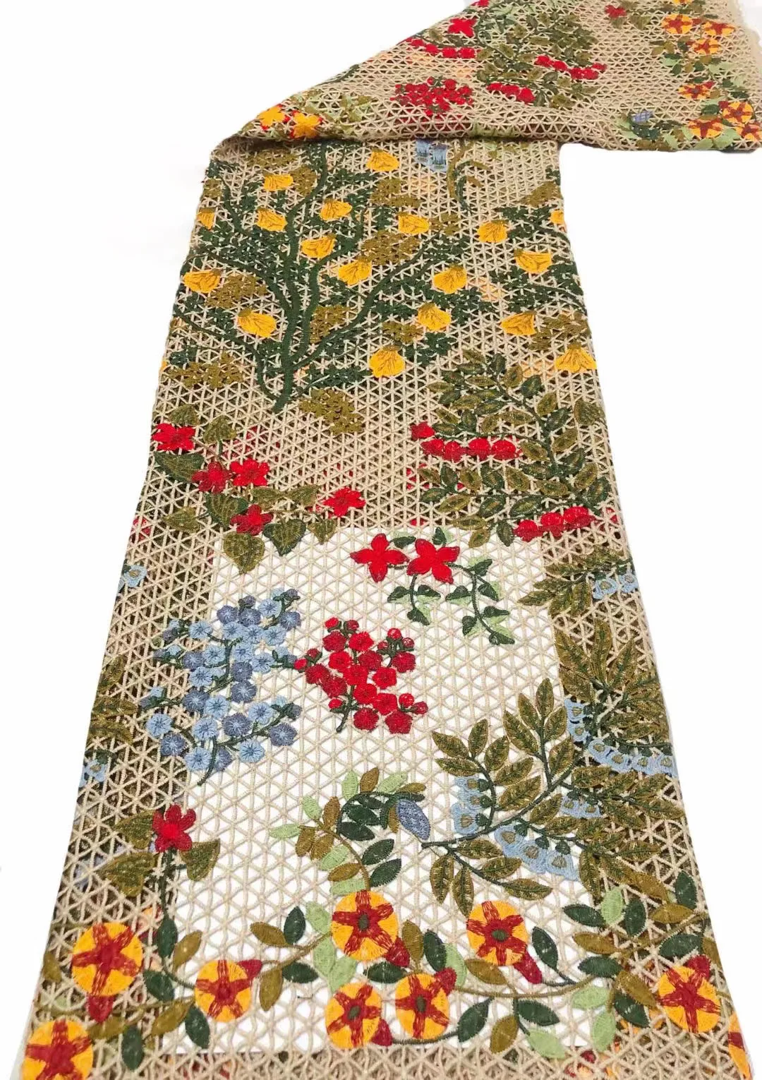 Indonesia Lace Brokat Kebaya Flower Fabric - Buy Dantel Fabric Lace ...