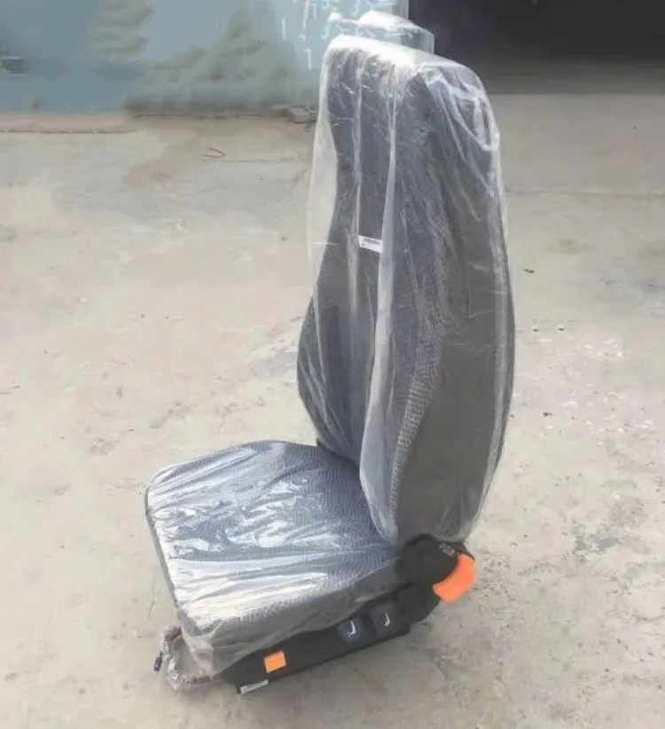 SINOTRUK Howo Driver Seat Right Side Fabric OEM - AZ1646510021