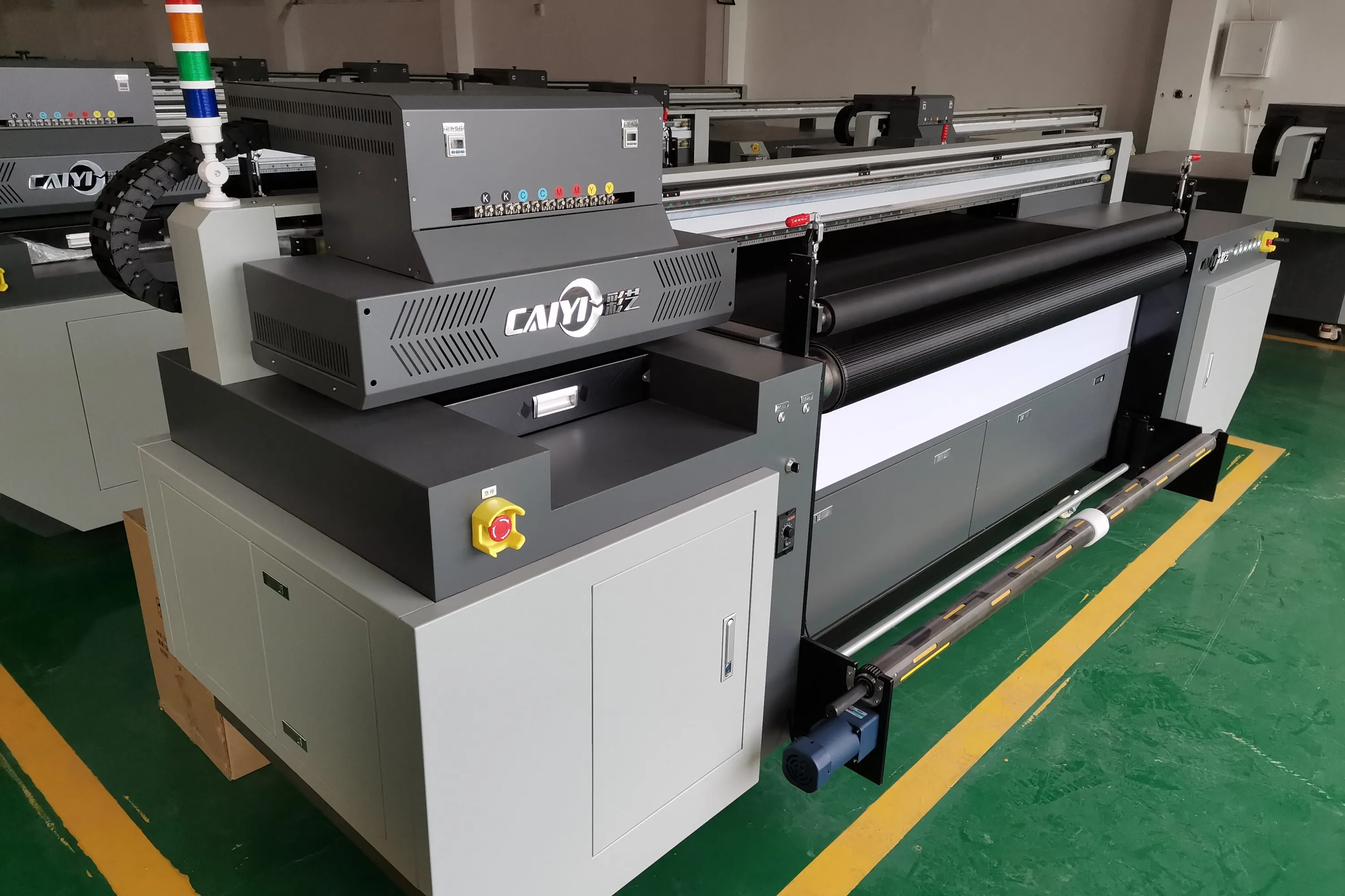 Industrial UV Hybrid Printer - Versatile & Efficient Printing