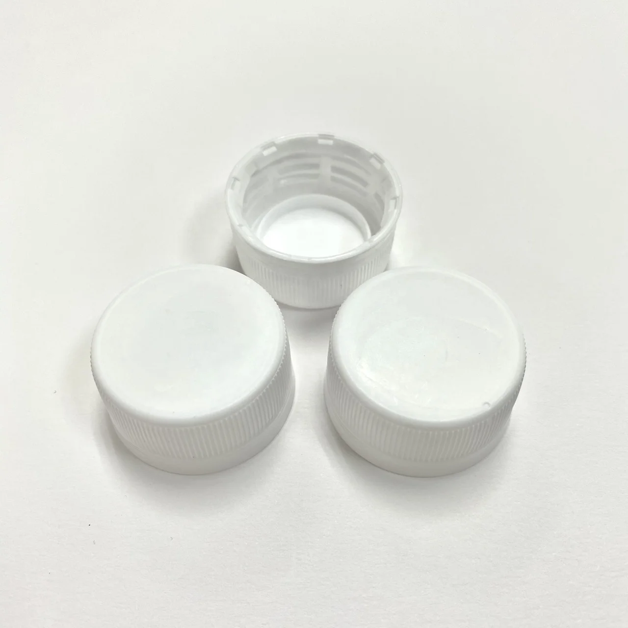 Alibaba.com: Caps 1881 Short Height Plastic Plain White CSD 2.5g Screw ...