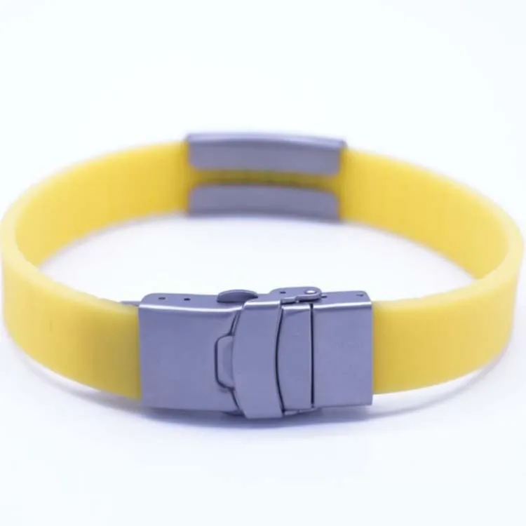 Child Gps Tracker Bracelet Small Kids Gps Tracker Gps Child Locator ...
