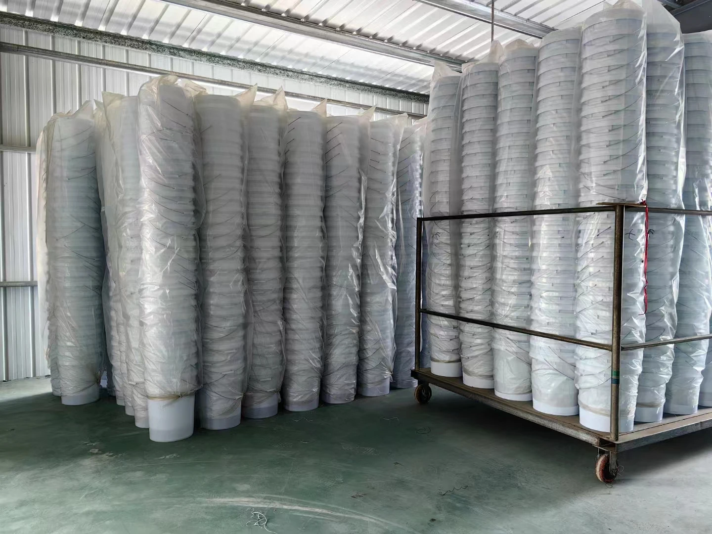 Industrial Sealed Packaging Container 10 Liter Plastic Square Barrels ...